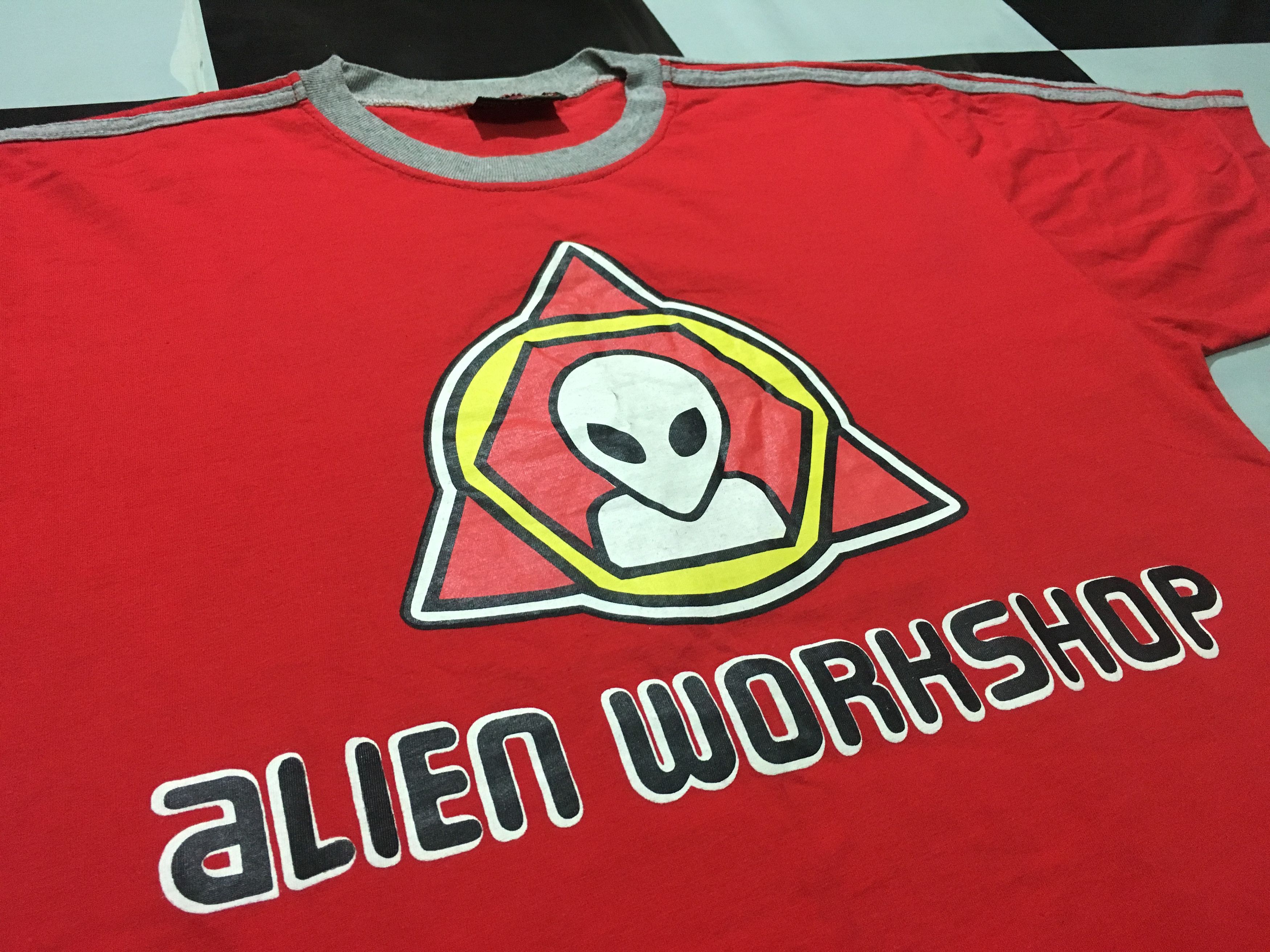 Alien Workshop × Vintage Vintage Alien Workshop Shirt Big Logo 90s ...