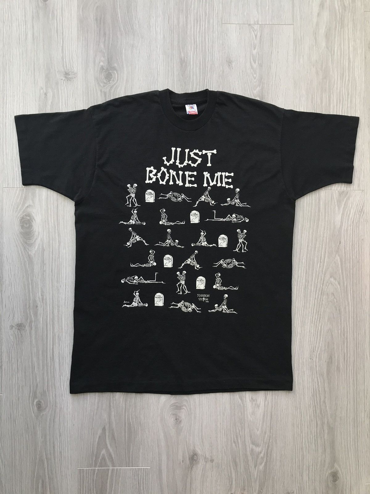 Fashion Victim × Fruit Of The Loom × Vintage Vintage Fashion Victim ...