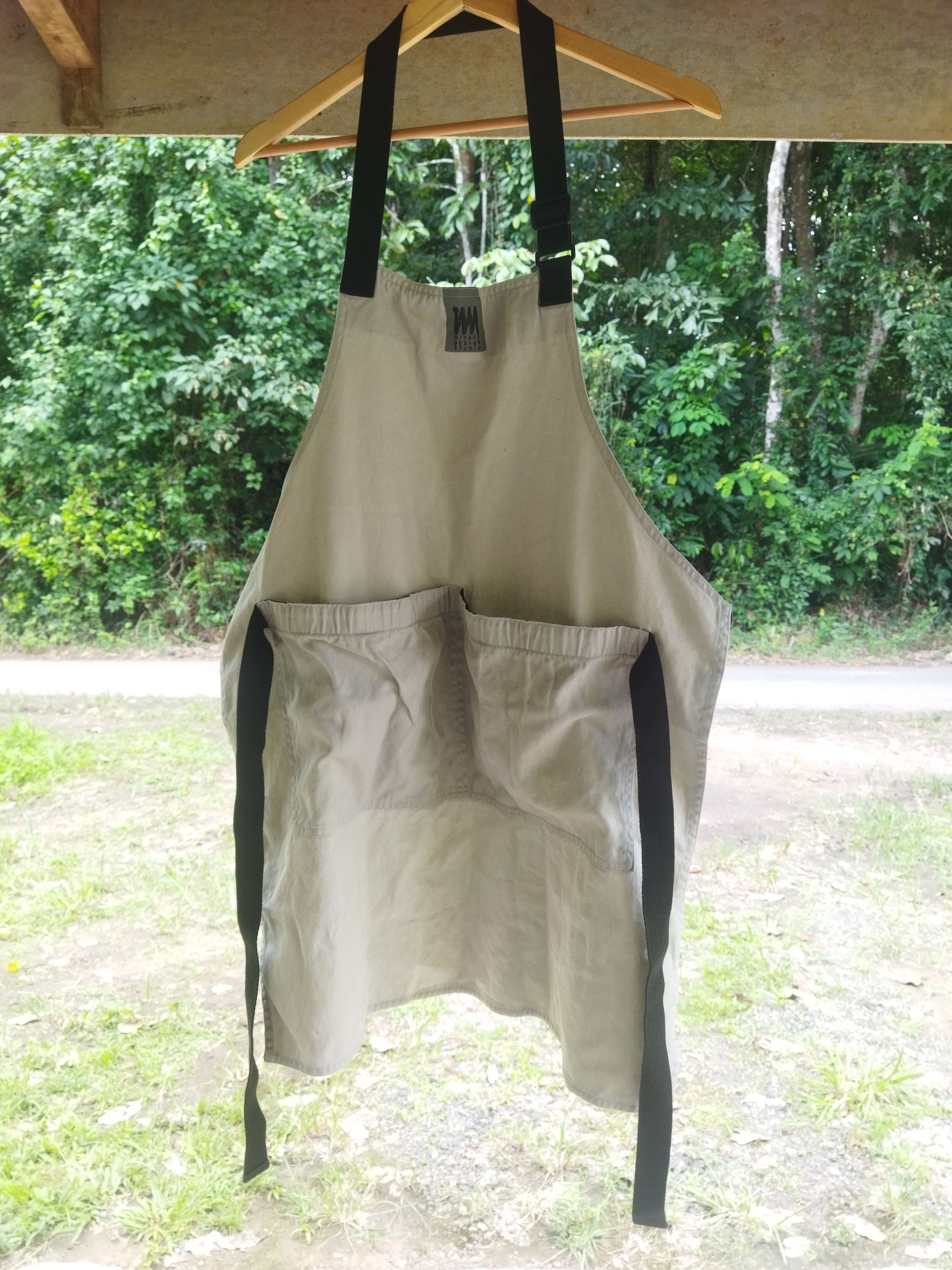 Designer × Issey Miyake × Japanese Brand 🇯🇵 Issey Miyake Studio Apron ...