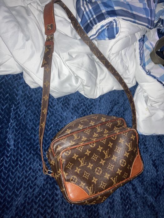 Louis Vuitton Louie Vutton crossbag | Grailed