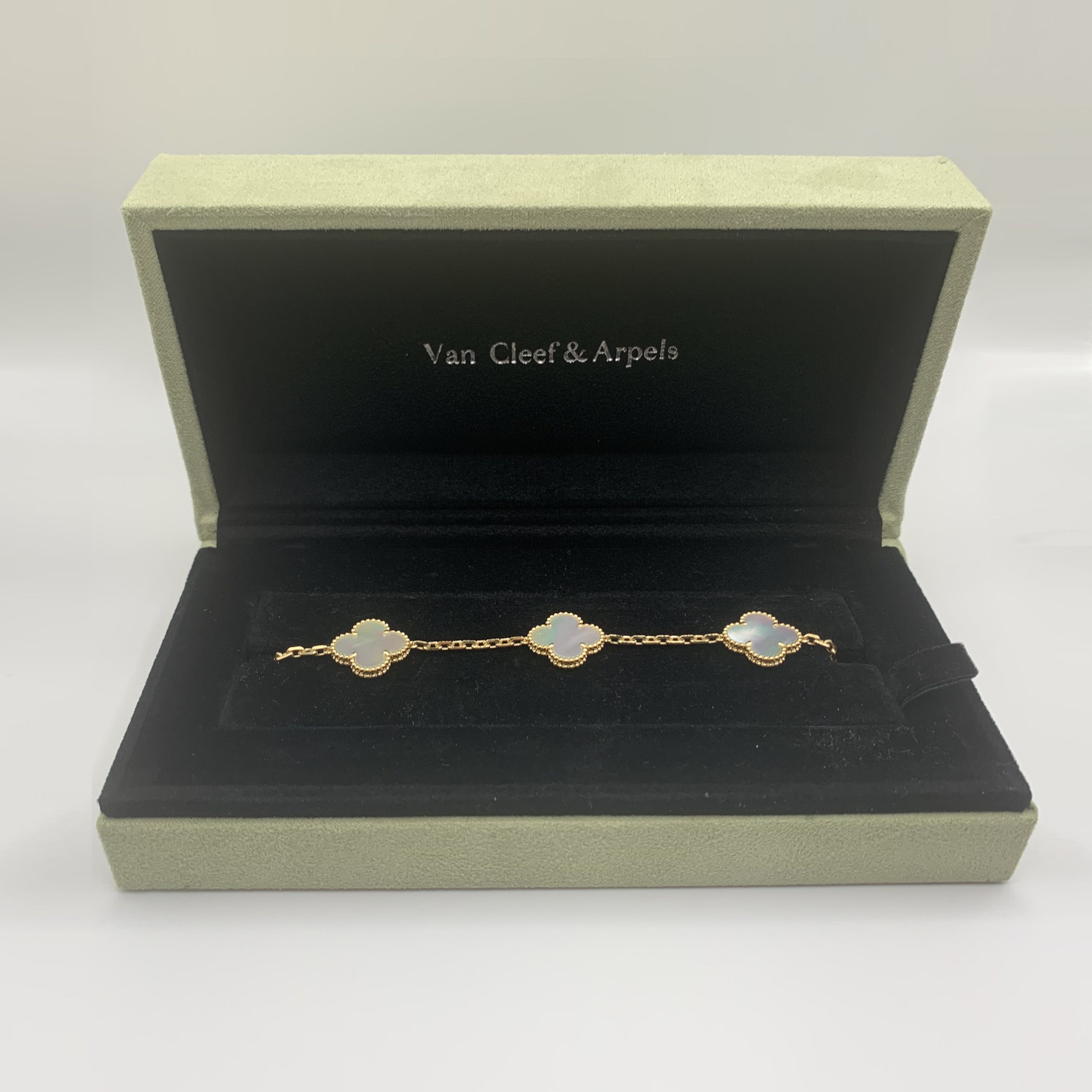 Van Cleef & Arpels Van Cleef Vintage Alhambra bracelet 5 motifs | Grailed