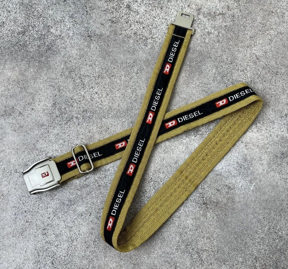 Diesel Diesel 90s rare vintage around logo belt | Grailed