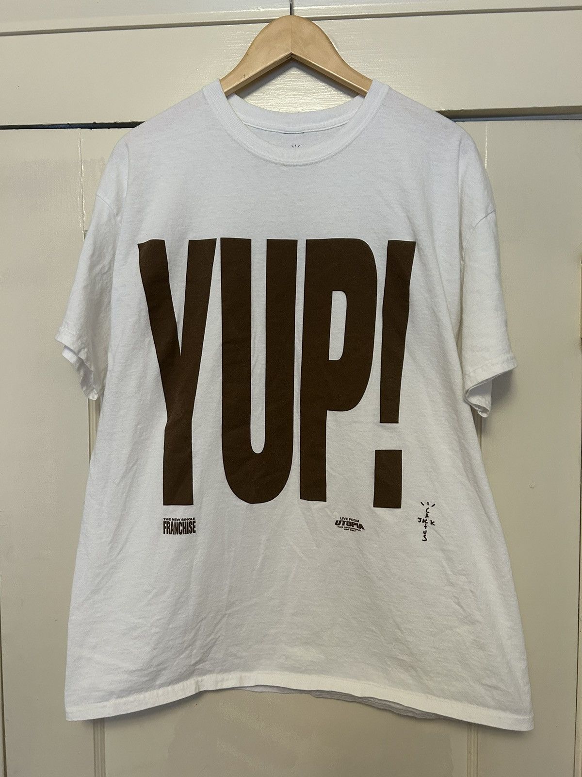 Band Tees × Streetwear × Travis Scott Travis Scott YUP! Utopia Tee ...