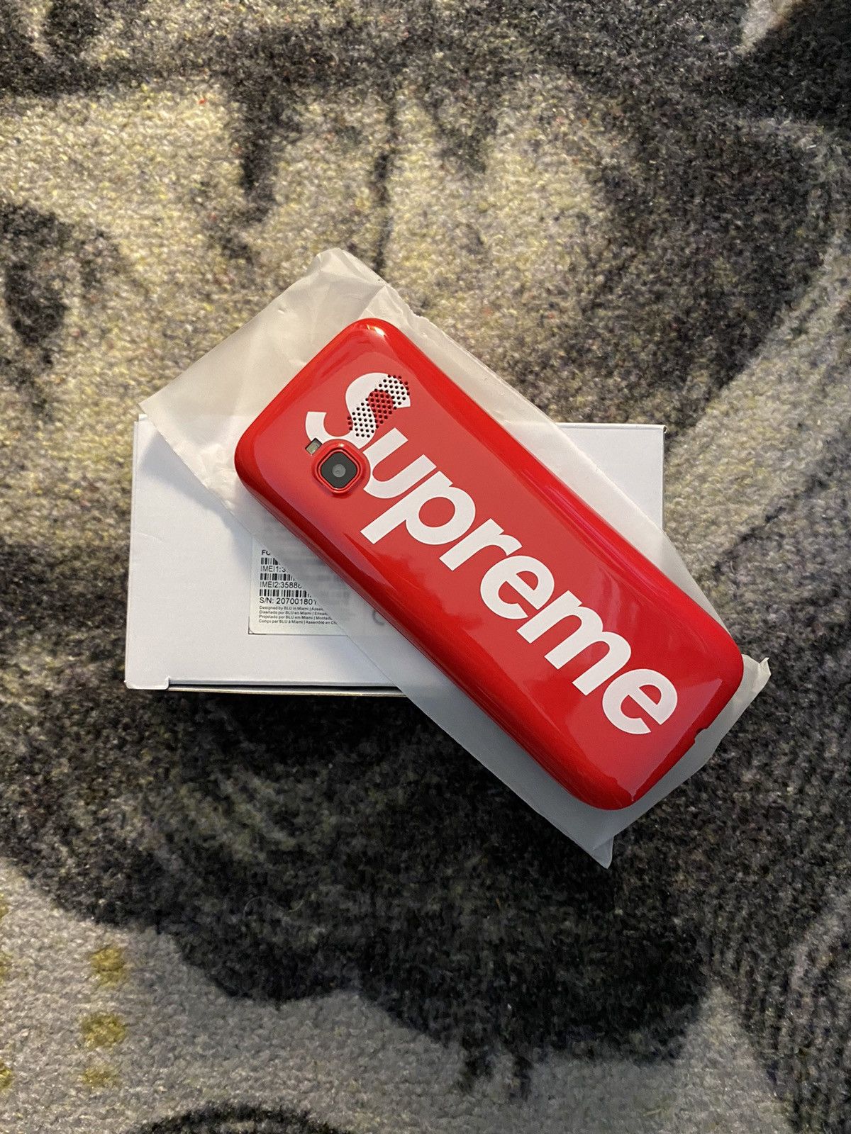 Supreme Supreme BLU Burner Phone | Grailed