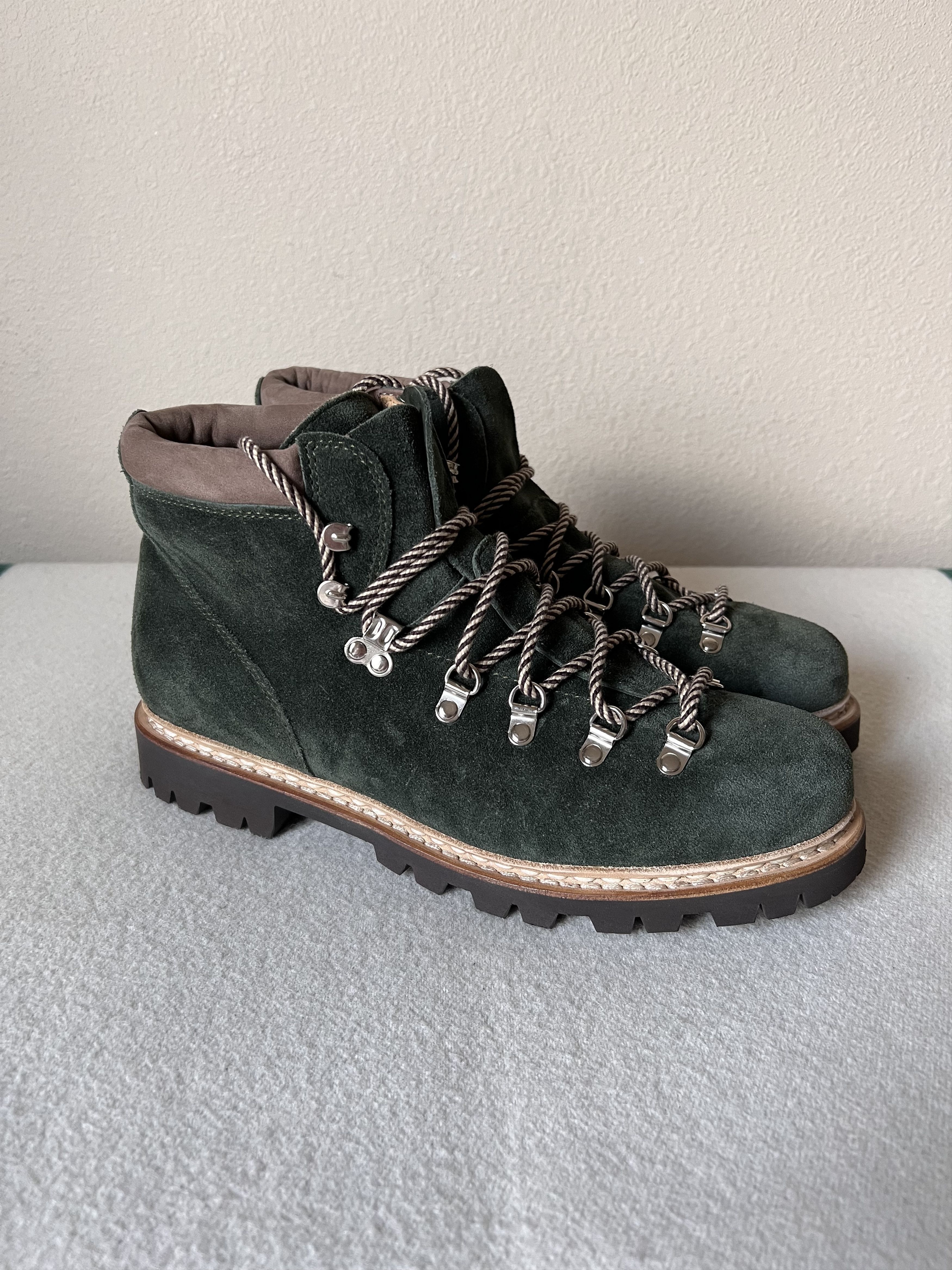 Paraboot Paraboot Avoriaz Suede Boots in Green | Grailed