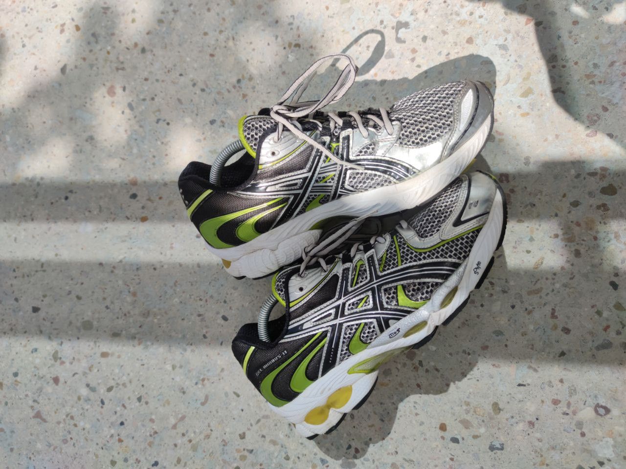 Asics × Streetwear × Vintage 💥Unique Vintage Asics Gel Nimbus 11 | Grailed