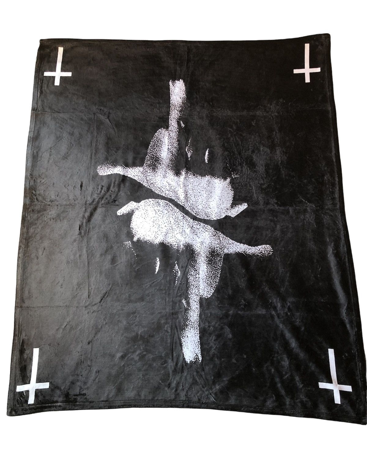 Playboi Carti Playboi Carti "Middle Finger" Blanket | Grailed