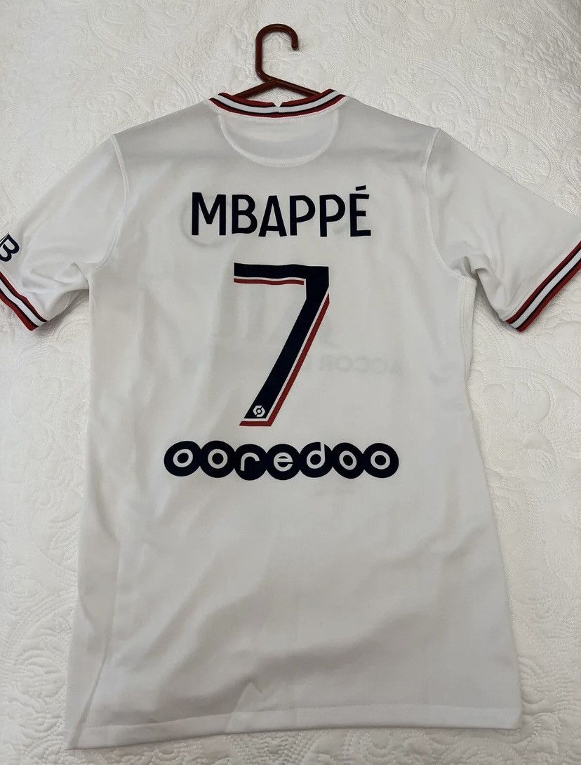 Jordan Brand Jordan x PSG Kylian Mbappe 21/22 4th Kit Football Shirt (S ...