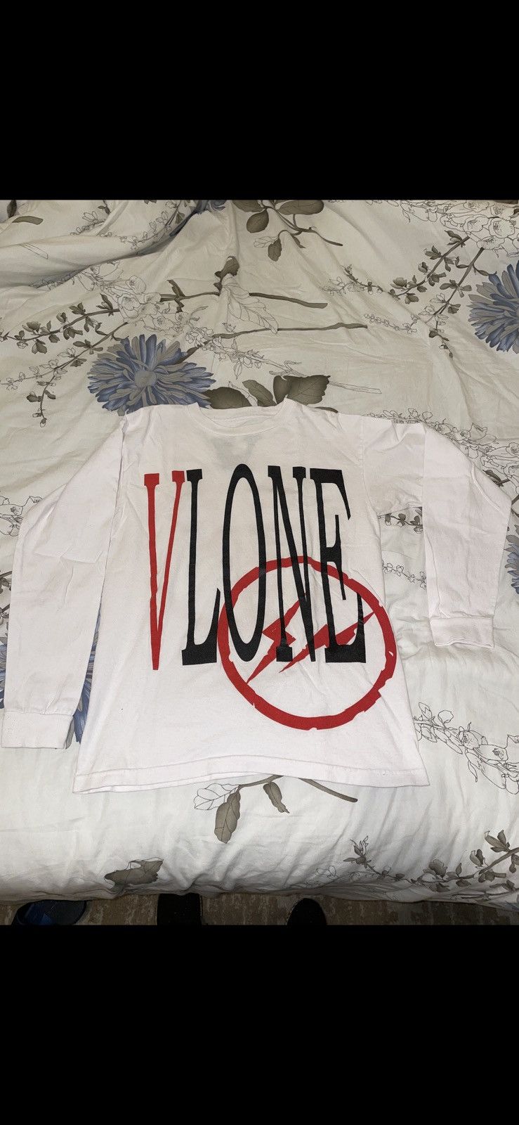 Vlone Vlone Fragment white/red staple long sleeve | Grailed