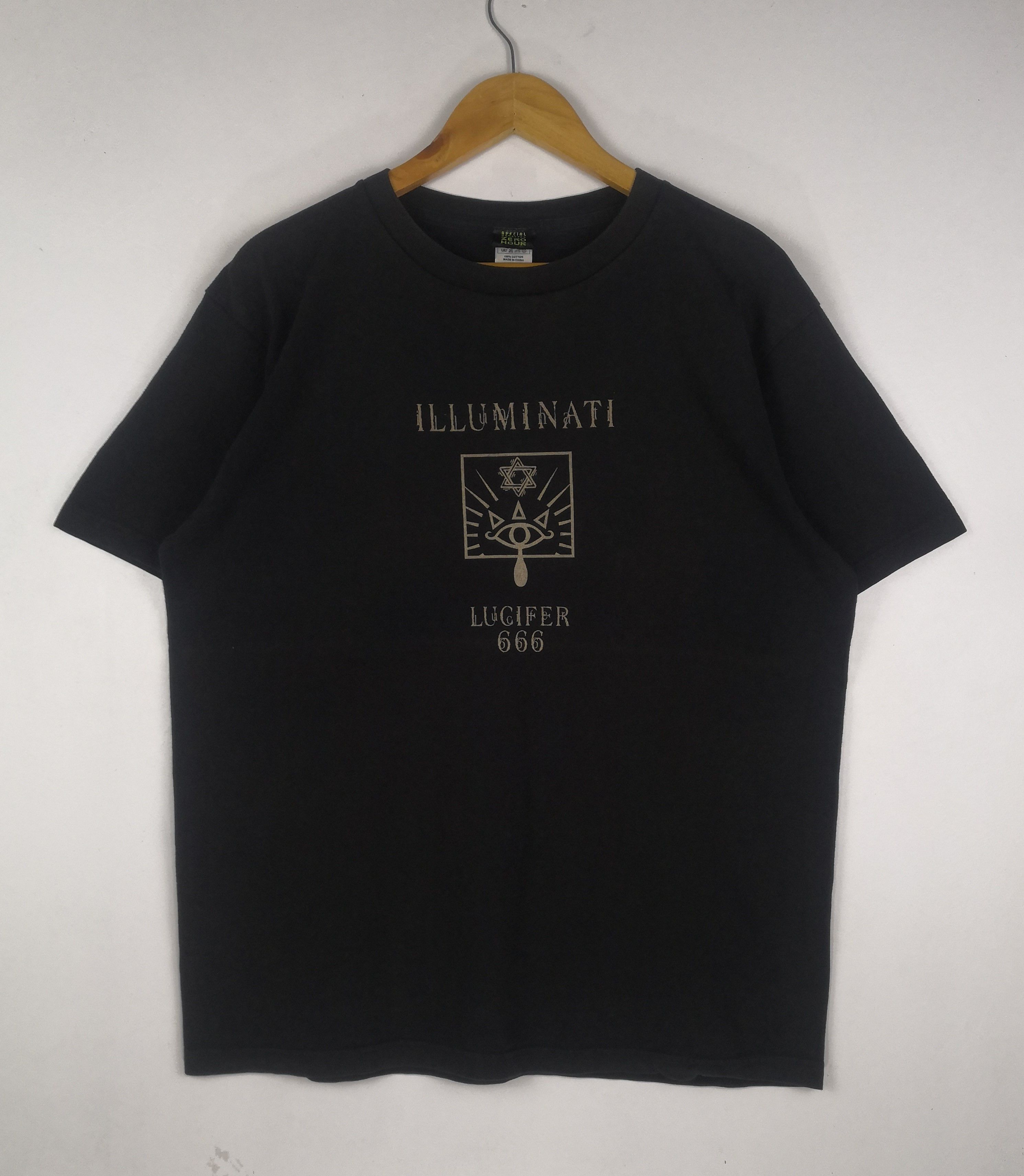 Streetwear × Vintage Vintage Illuminati Shirt Big Logo | Grailed