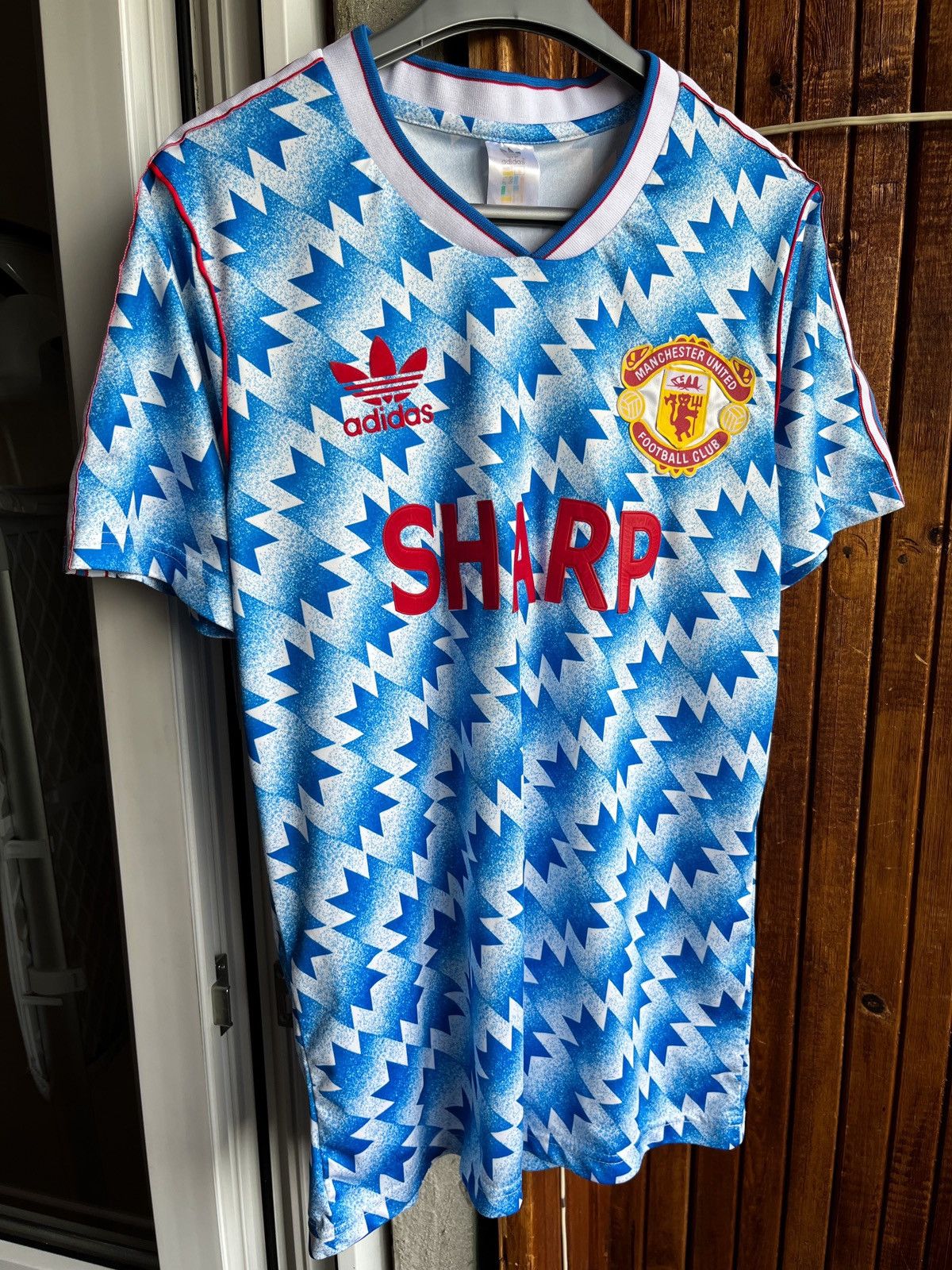Adidas × Vintage Vintage Adidas Manchester United Sharp Soccer Jersey ...