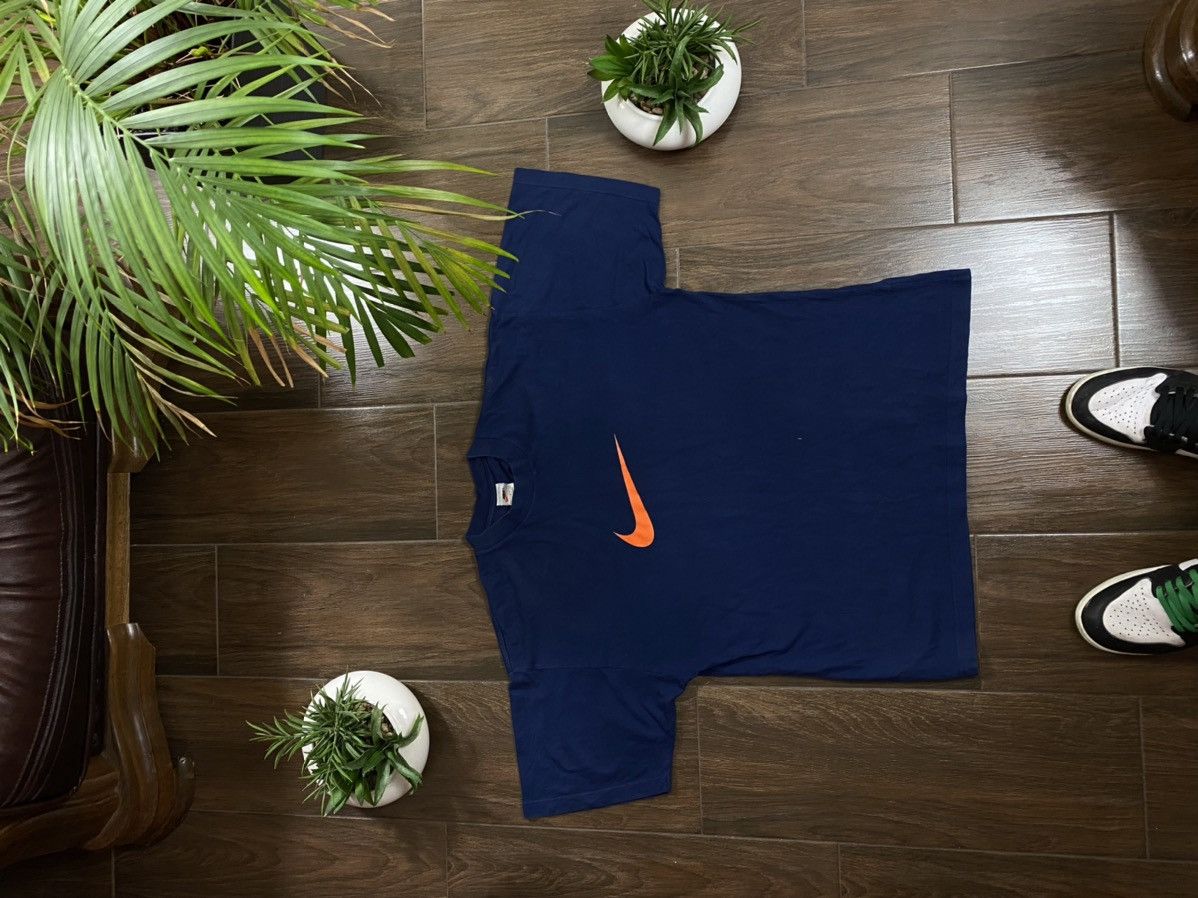 Nike 🔥🔥vintage Nike T Shirt Center Swoosh Navy 90s Grailed