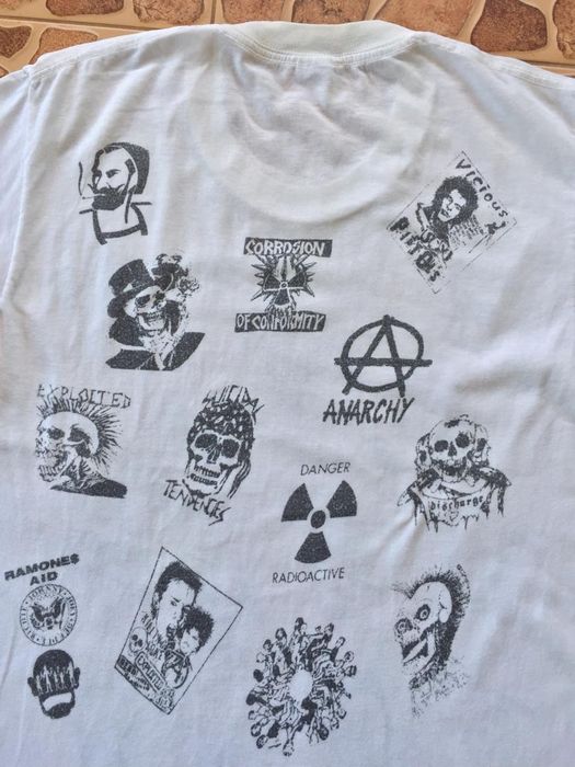 Vintage Insane🔥🔥Bootleg 80s Iconic Punk Bands tee | Grailed