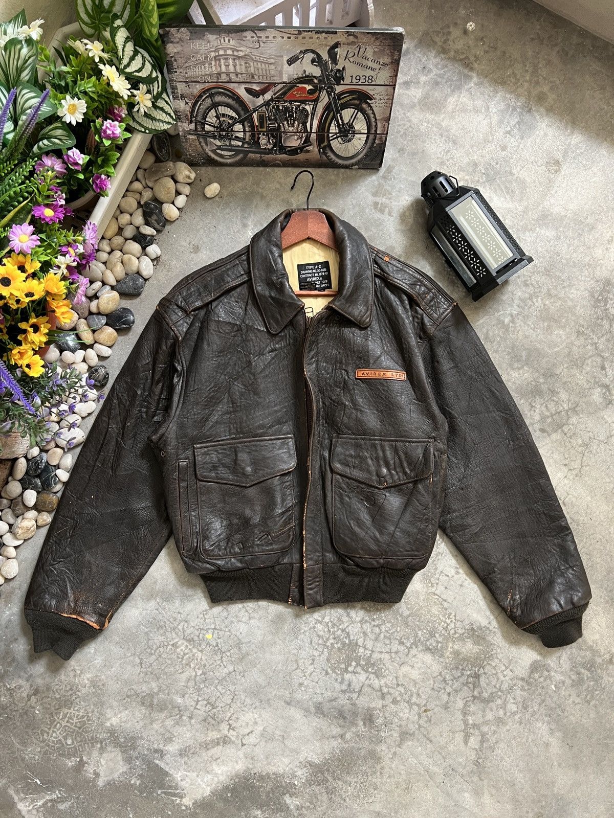 Avirex × Leather Jacket × Vintage Vintage 🏴‍☠️ Avirex Type A2 World War US Air Force Jacket ...