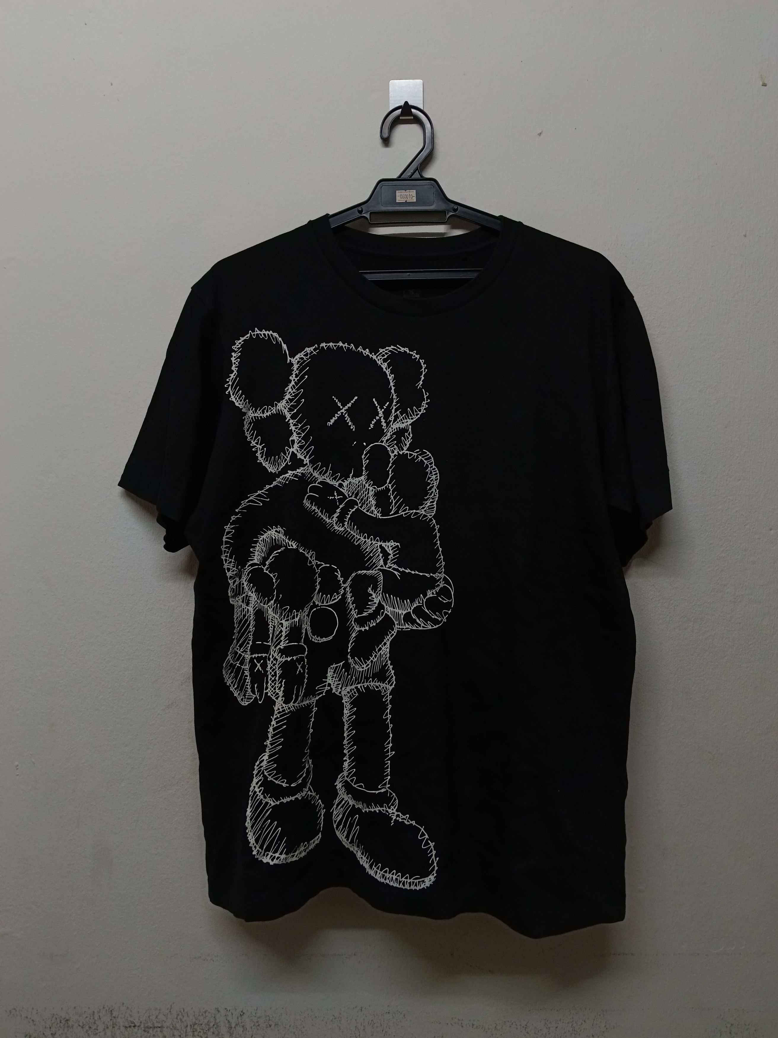 Vintage Kaws Carrying Baby Single Stitch Tee | Grailed