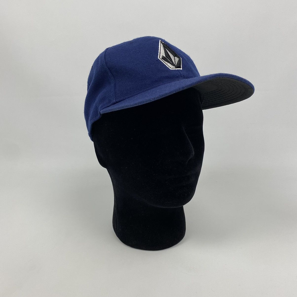 Vintage 1990’s Vintage Volcom Logo Embroidery Fitted Cap Made in USA ...