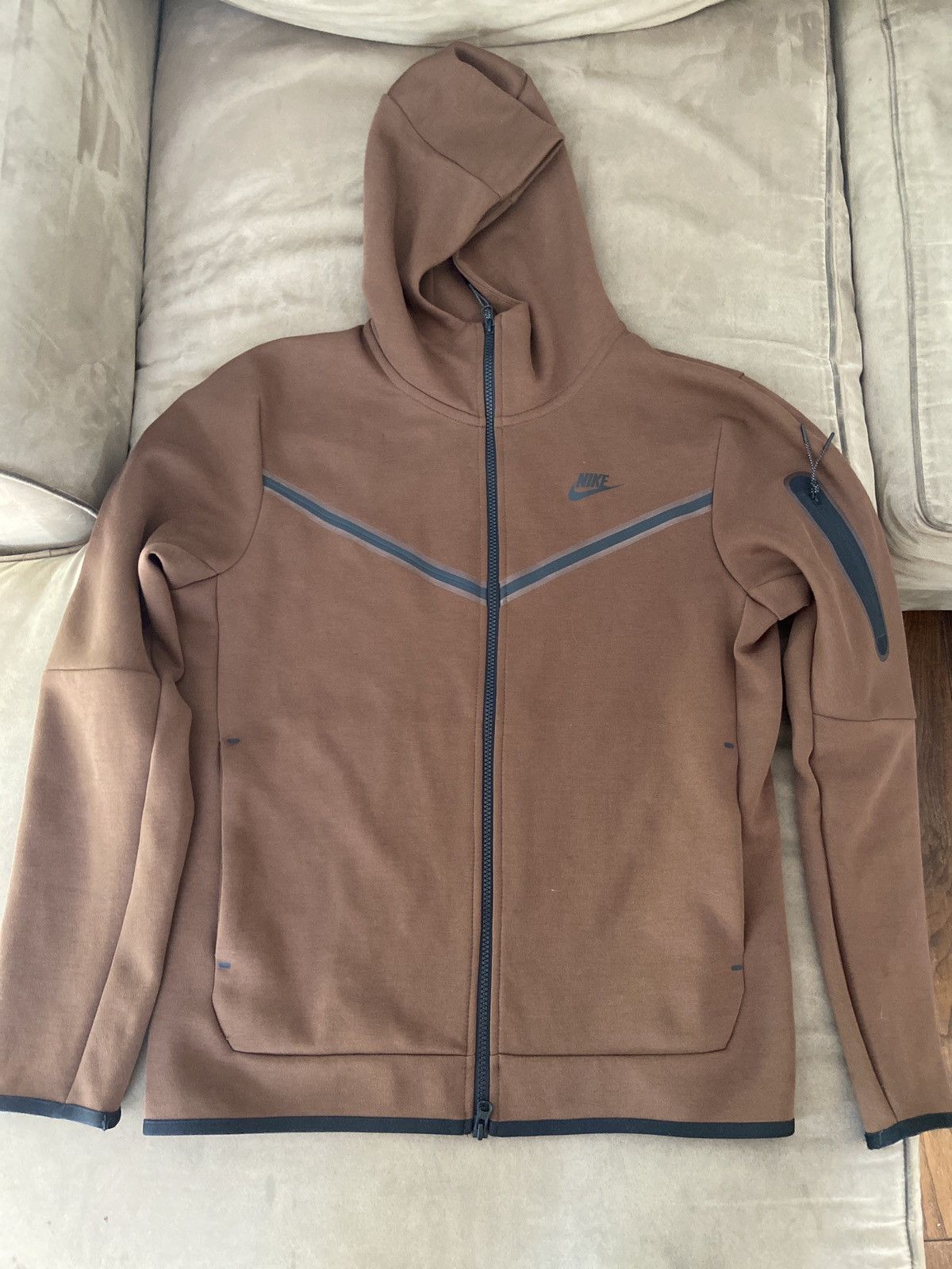 Nike Brown Nike tech | Grailed