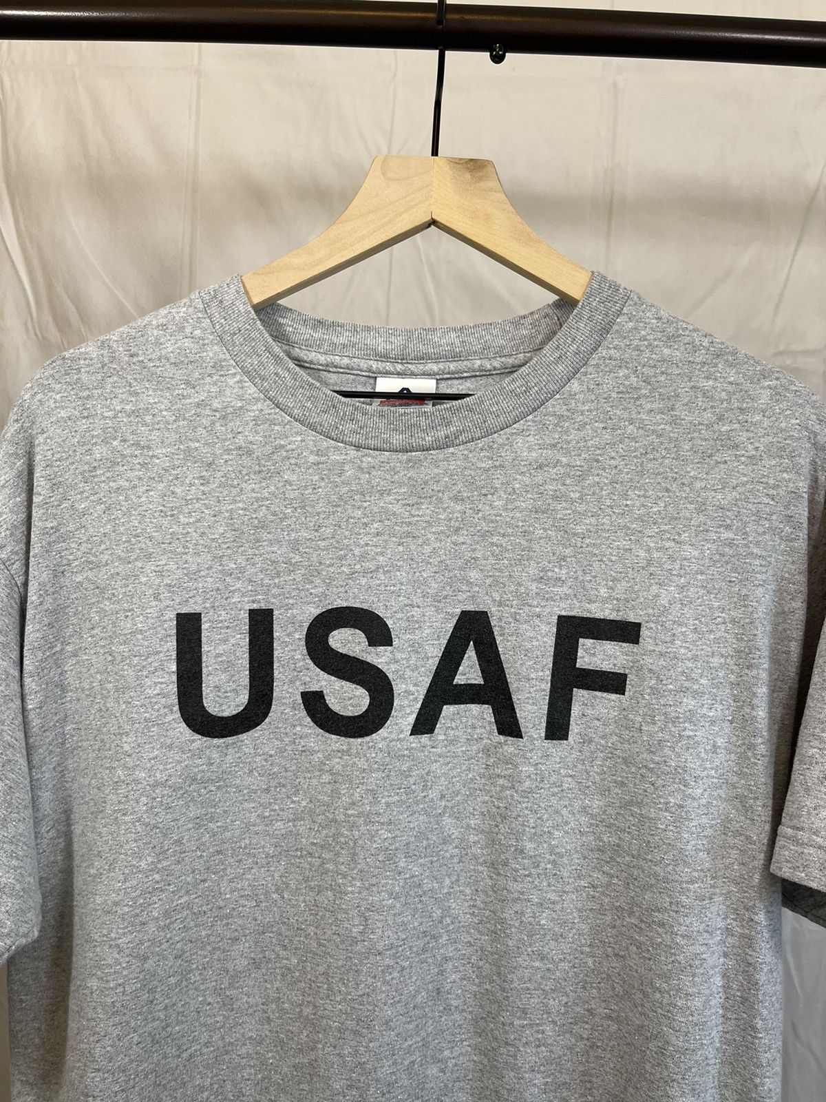 Military × Vintage United States Air Force USAF Basic Military Tee ...