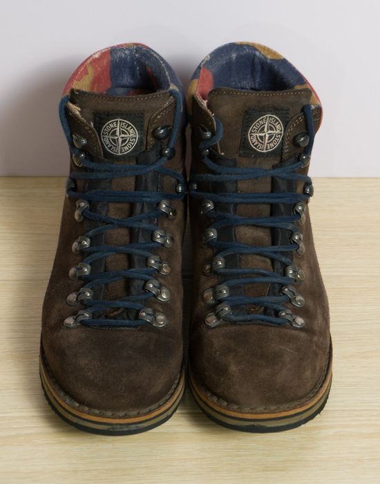 Stone Island Hiker boots | Grailed