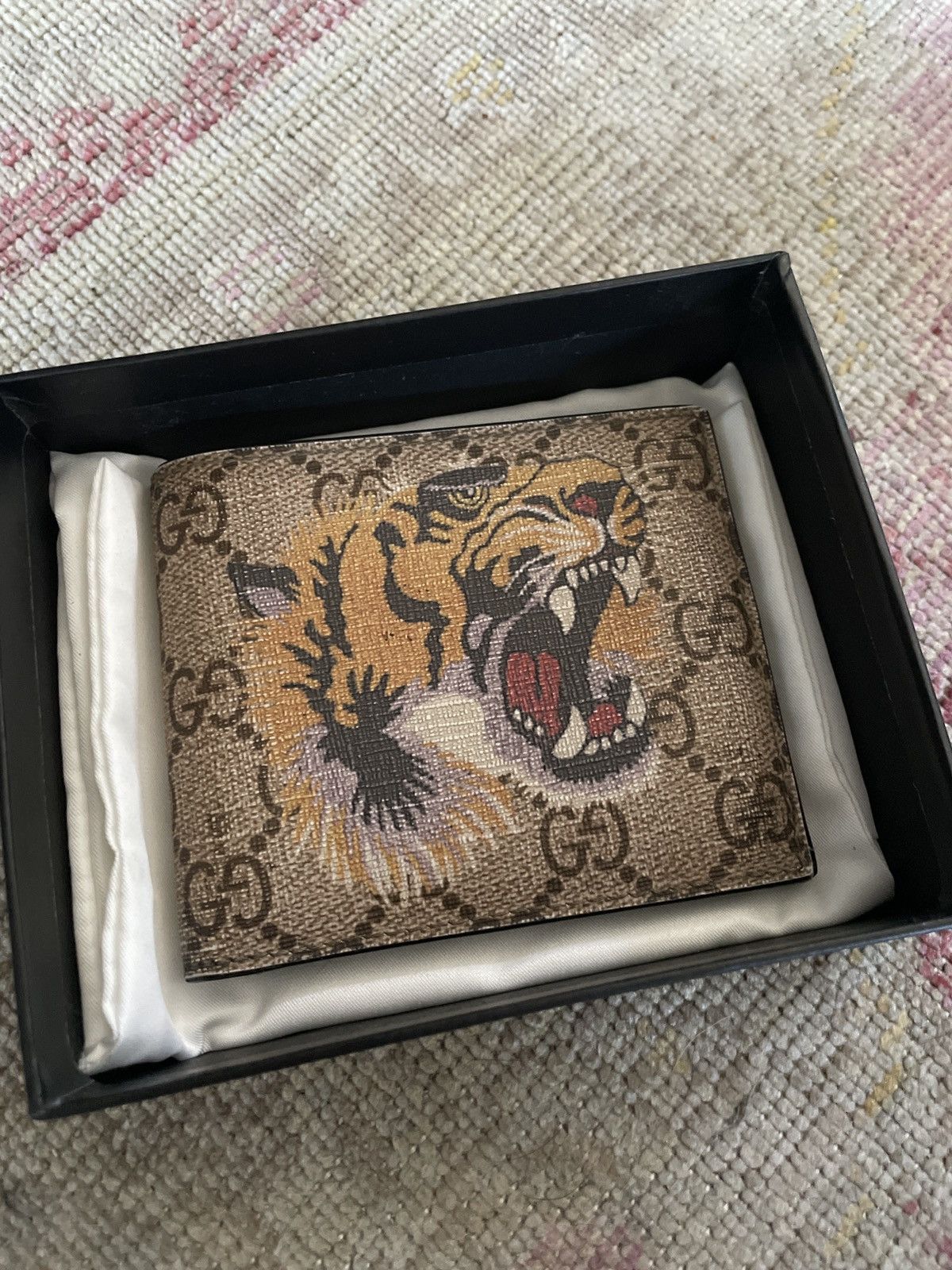 Gucci Gucci tiger wallet | Grailed