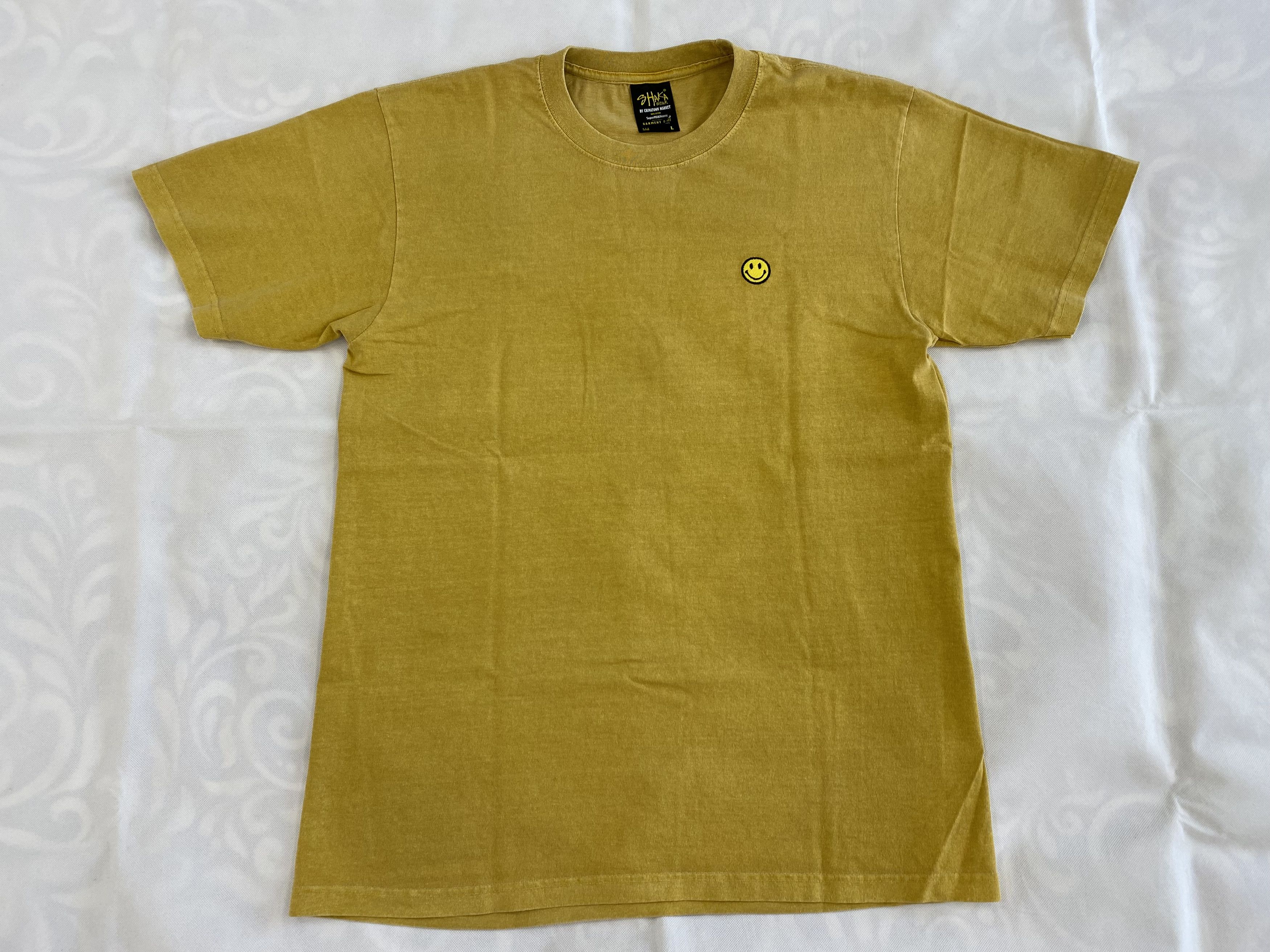 Market × Streetwear × Vintage Chinatown Market x Smiley x Shaka Wear ...