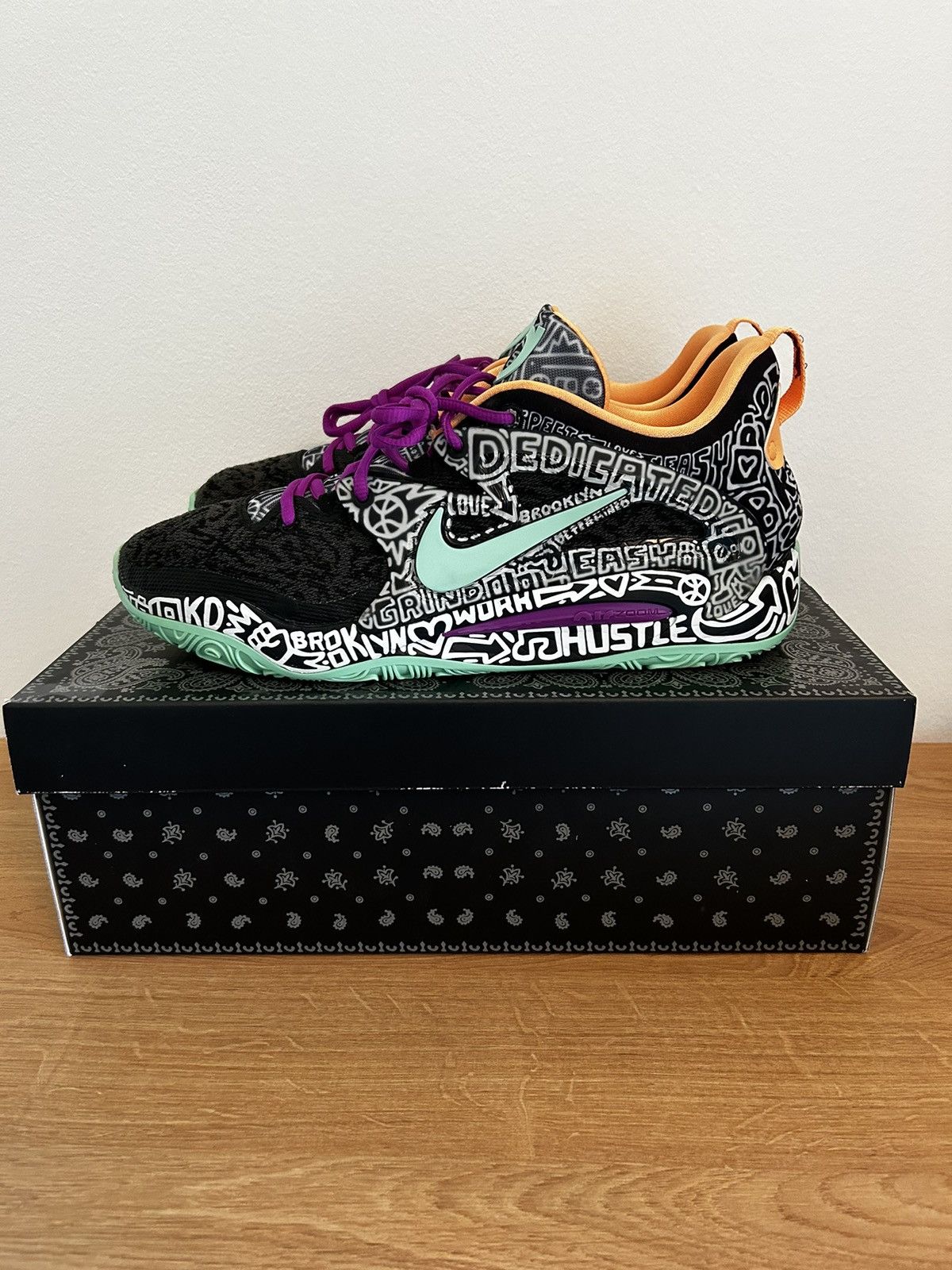 Nike KD 15 Brooklyn Graffiti | Grailed