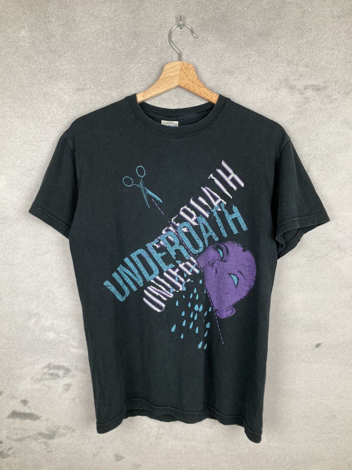 Band Tees × Vintage Vintage Underoath Rock Band Tee Art Graphic ...