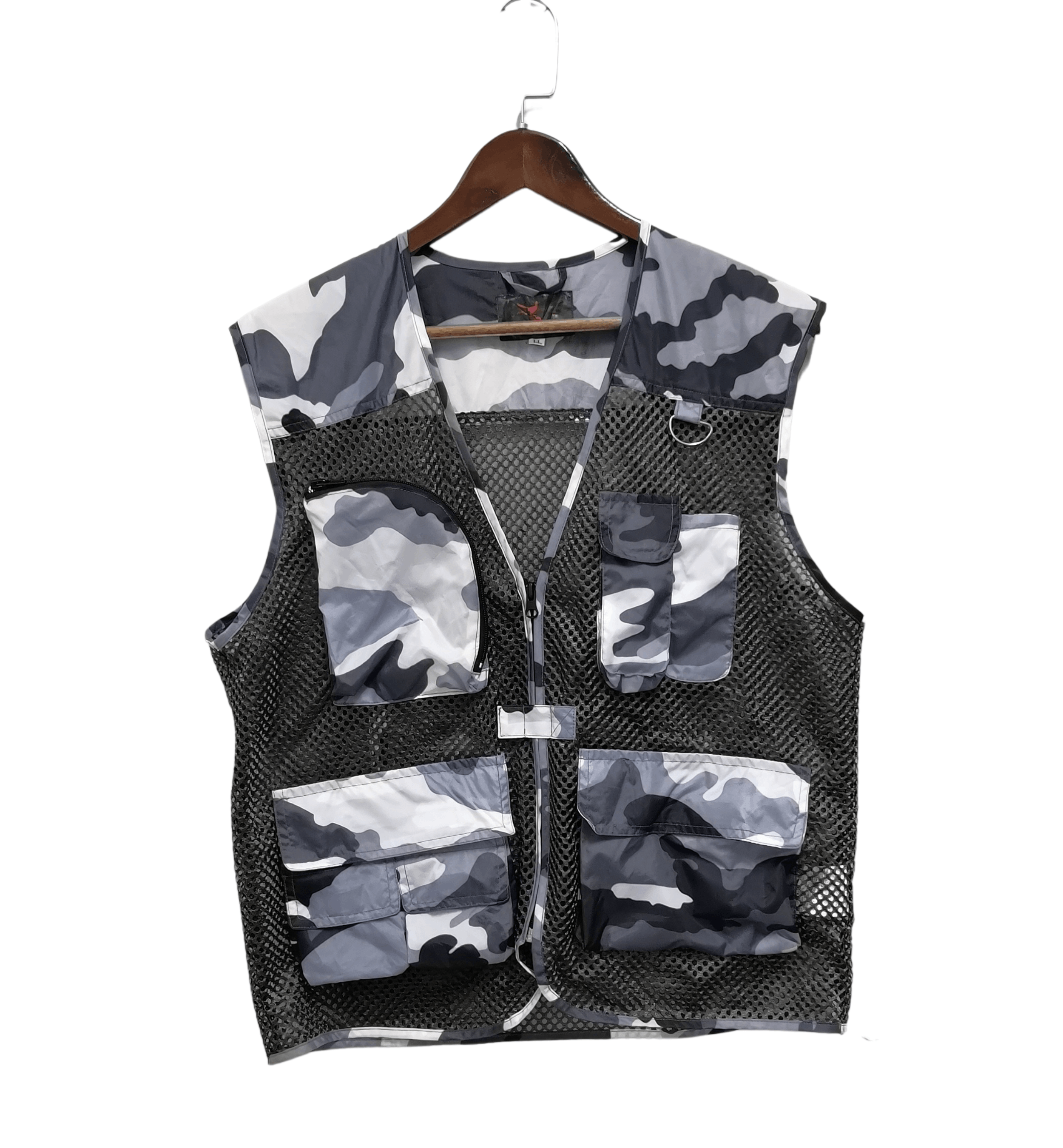 Japanese Brand × Tracey Vest Evenriver Camo Multi Pocket Net Vest | Grailed