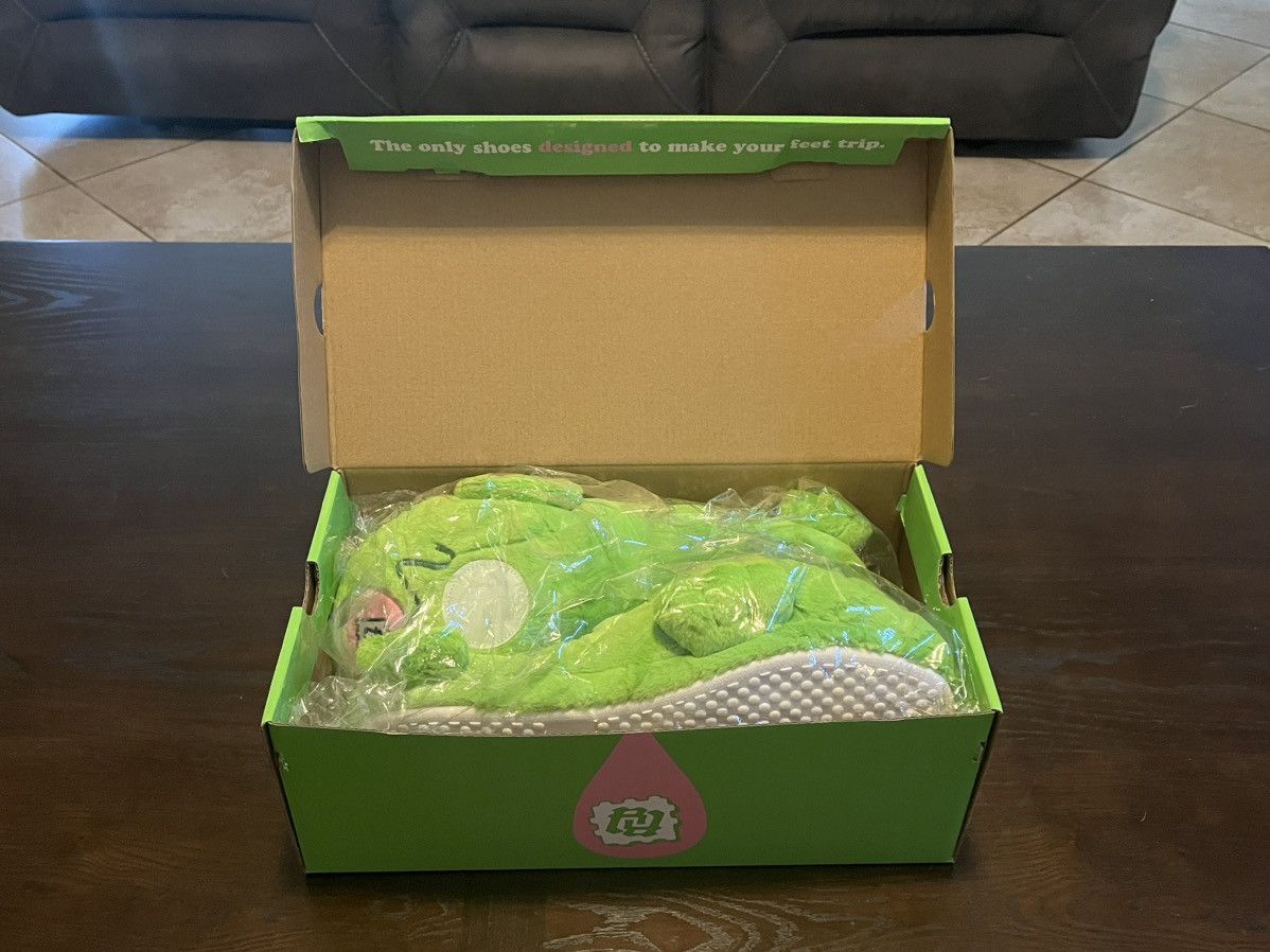 Designer × Hypebeast × Streetwear Kankan Really Rich “Tabeez” Slippers ...