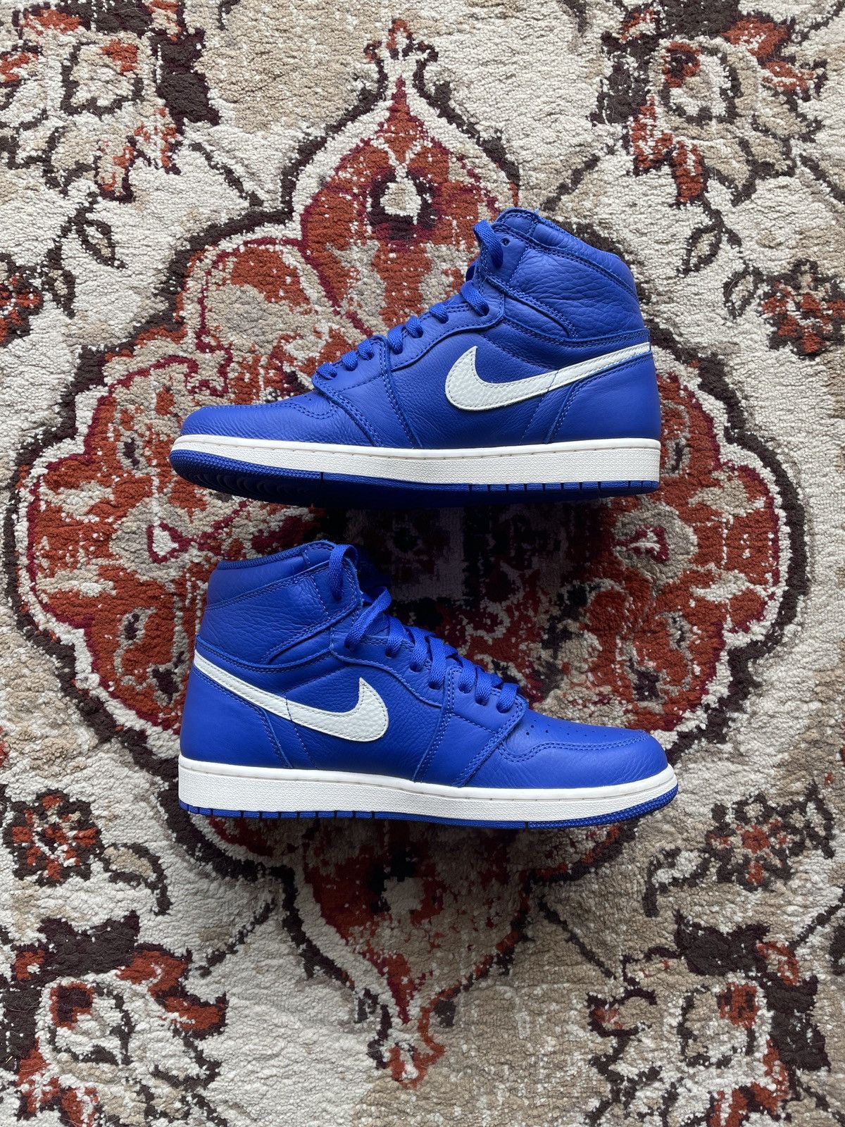 Nike Air Jordan 1 Retro High OG Hyper Royal 2018 | Grailed