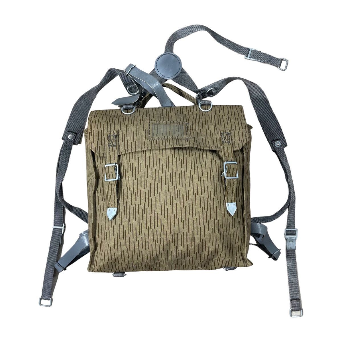 Bag × Military Vintage East Germany Combat Raindrop Camo Rucksack | Grailed