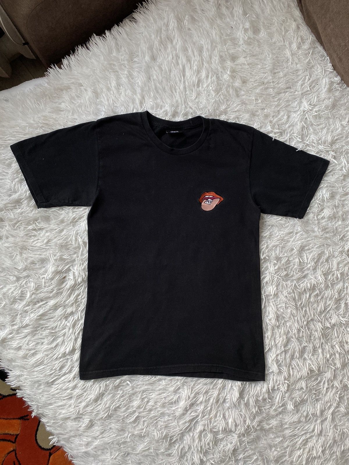 Streetwear × Stussy × Vintage VINTAGE STUSSY BLACK MOUCH LOGO TEE SHIRT ...