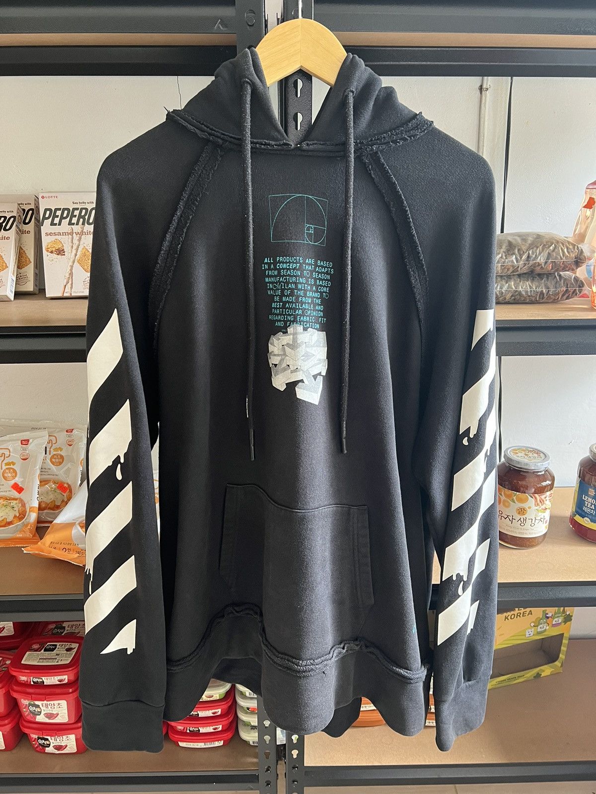 Off-White Off-White Dripping Arrows Incompiuto Hoodie | Grailed
