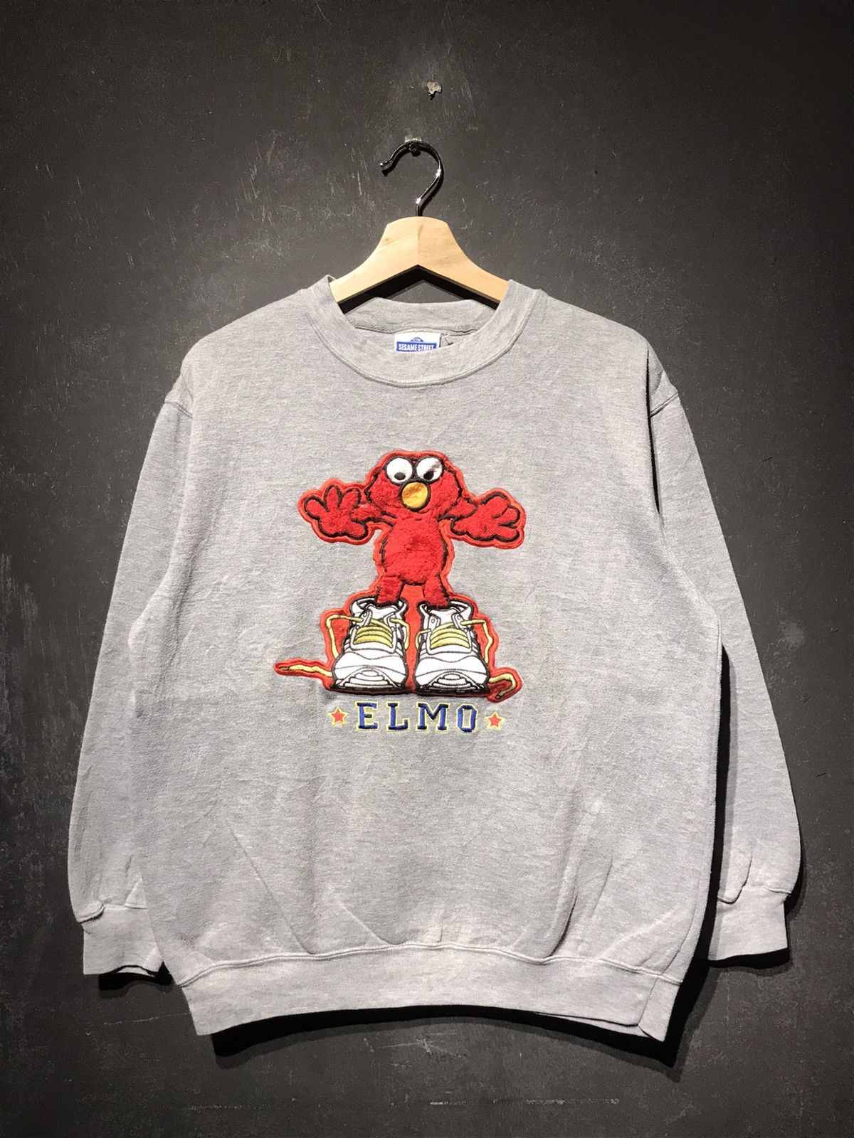 Vintage Grail Rare Vintage y2k Elmo Sesame Street Crewneck | Grailed