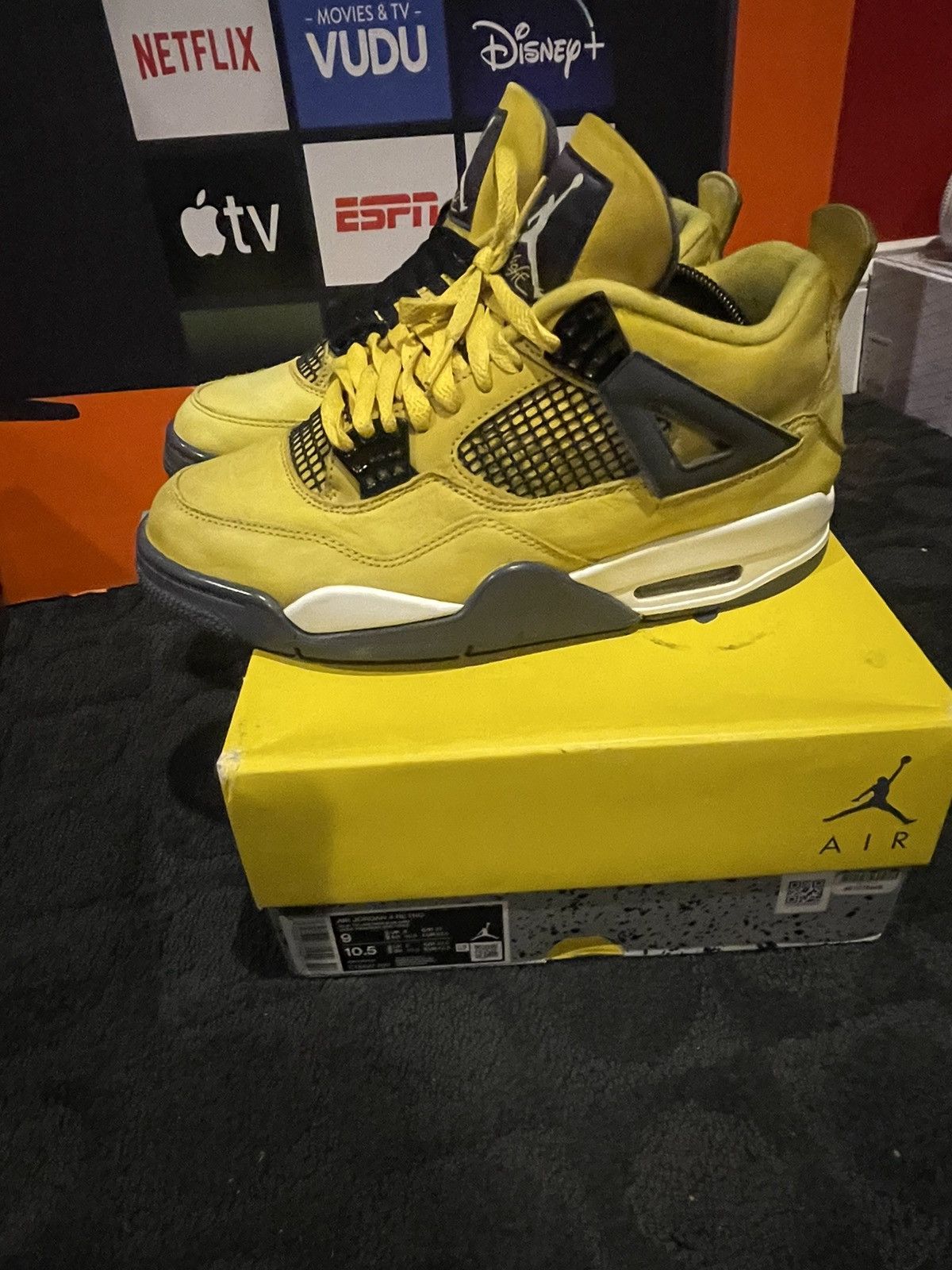 Jordan Brand Jordan 4 lighting | Grailed