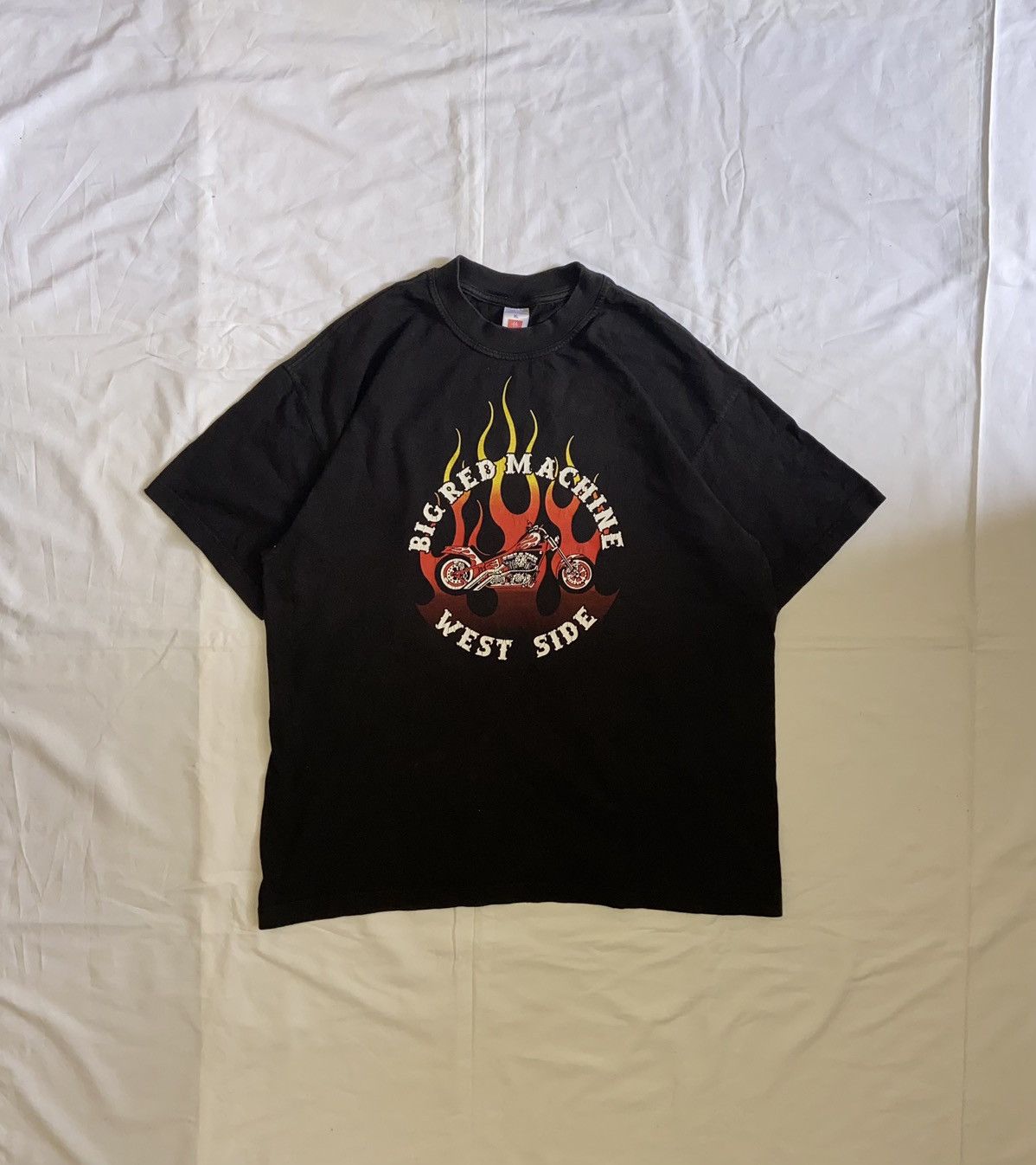 Vintage Vintage Harley Davidson big red machine hells angels t-shirt ...