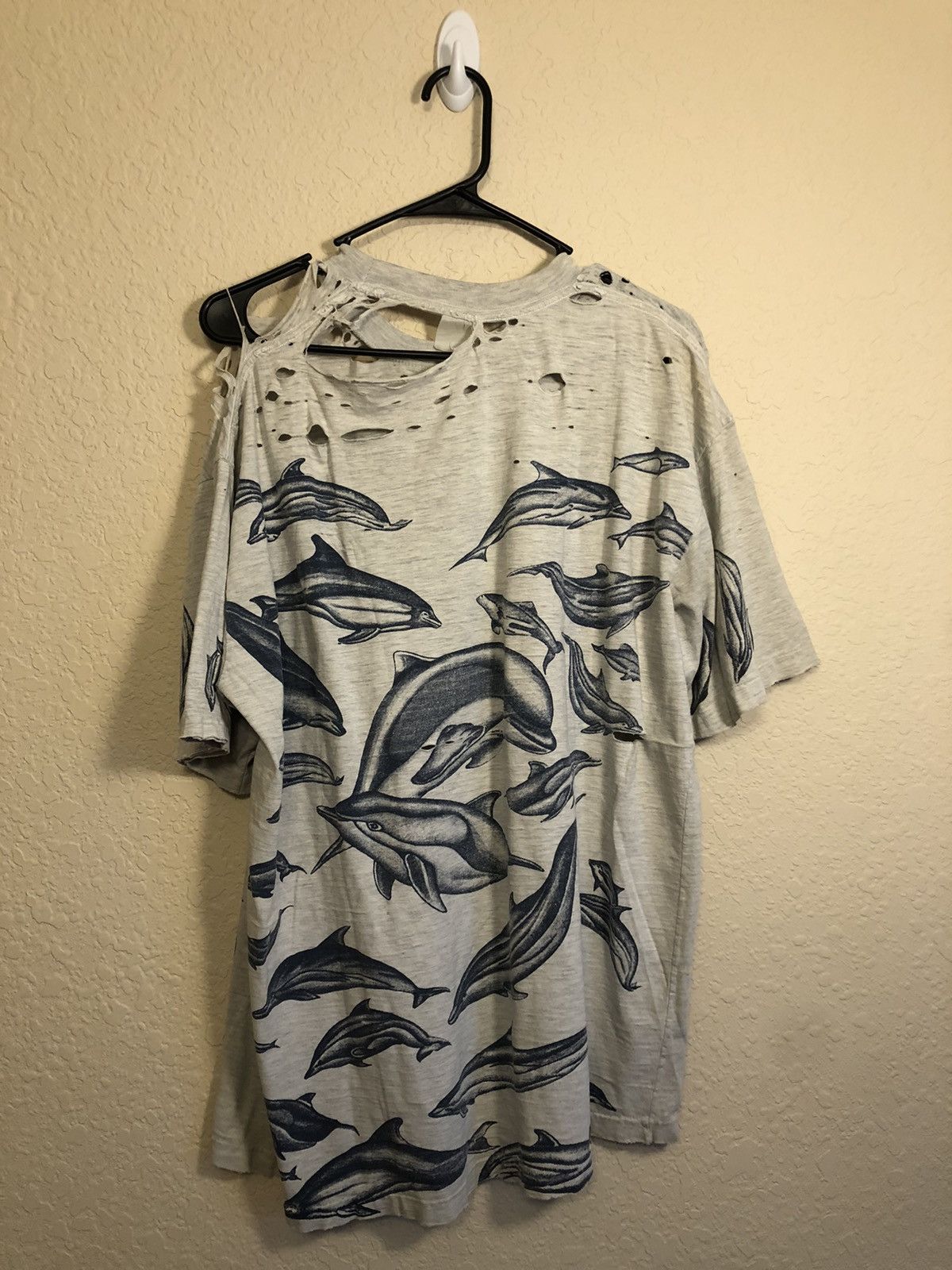Vintage Thrashed Distressed Mexico Dolphin Faded Tee | Grailed