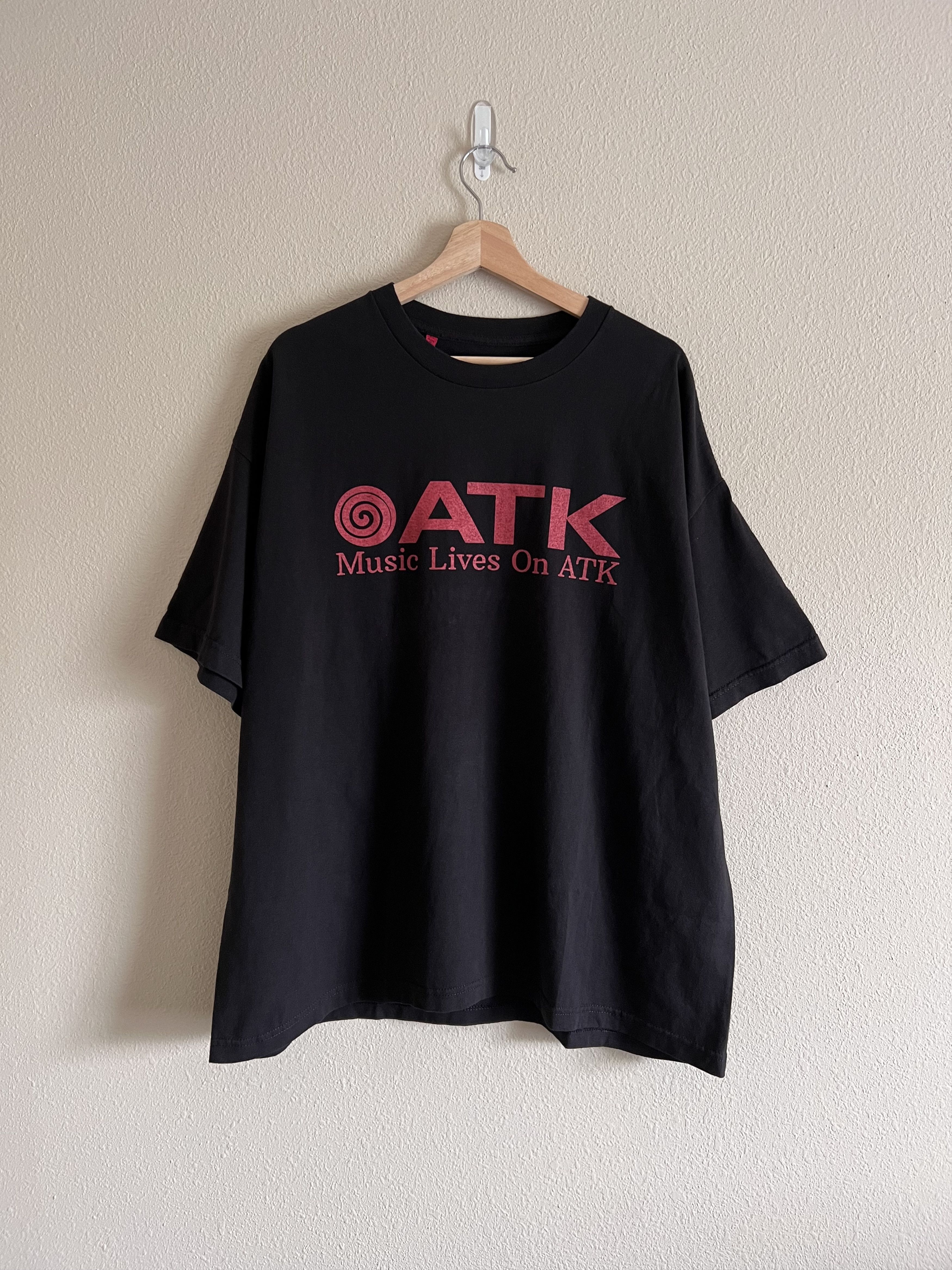 Gallery Dept. Gallery Dept. Music Lives On Art That Kills Tee | Grailed