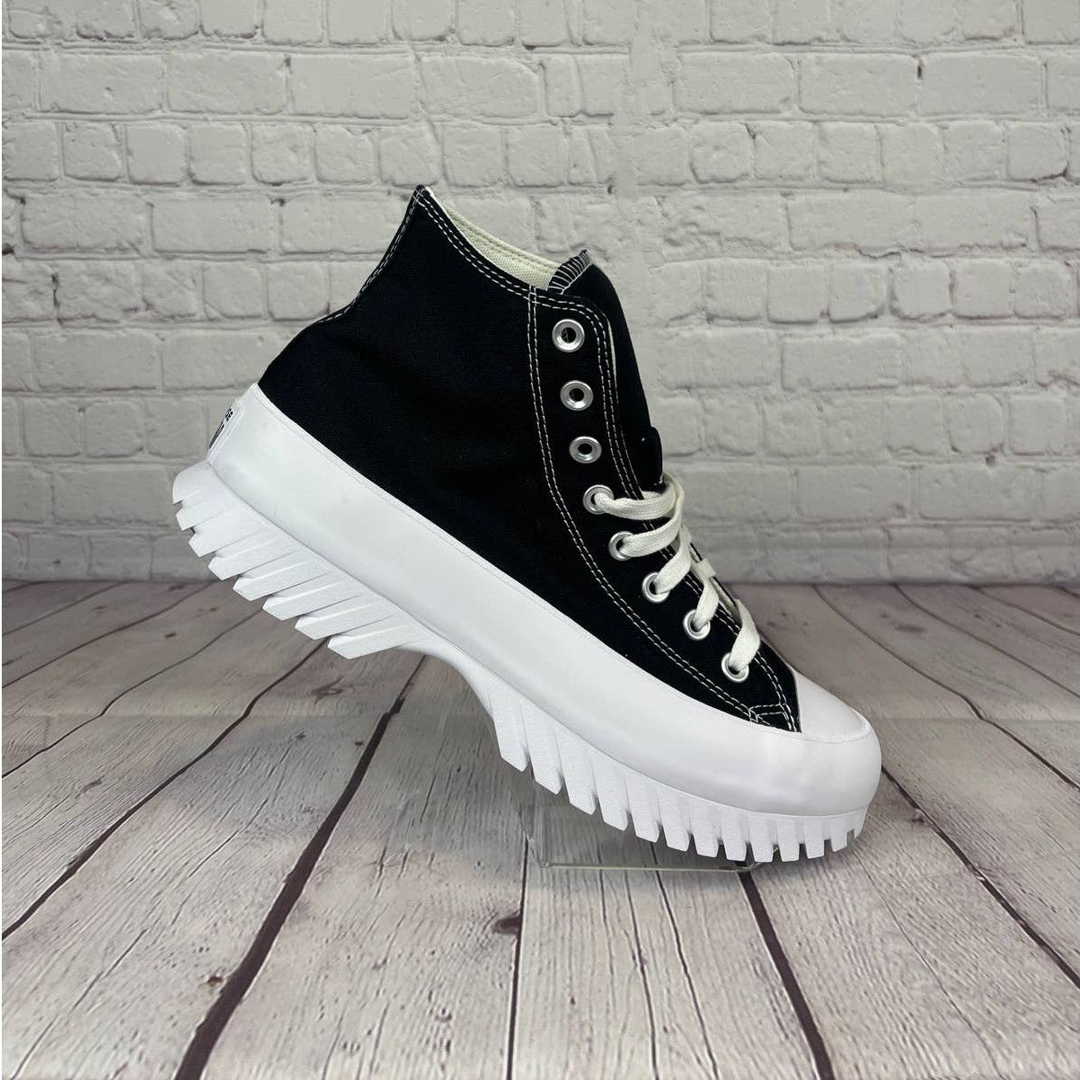 Converse Converse Chuck Taylor All Star Lugged 2.0 Shoes (A00870C ...