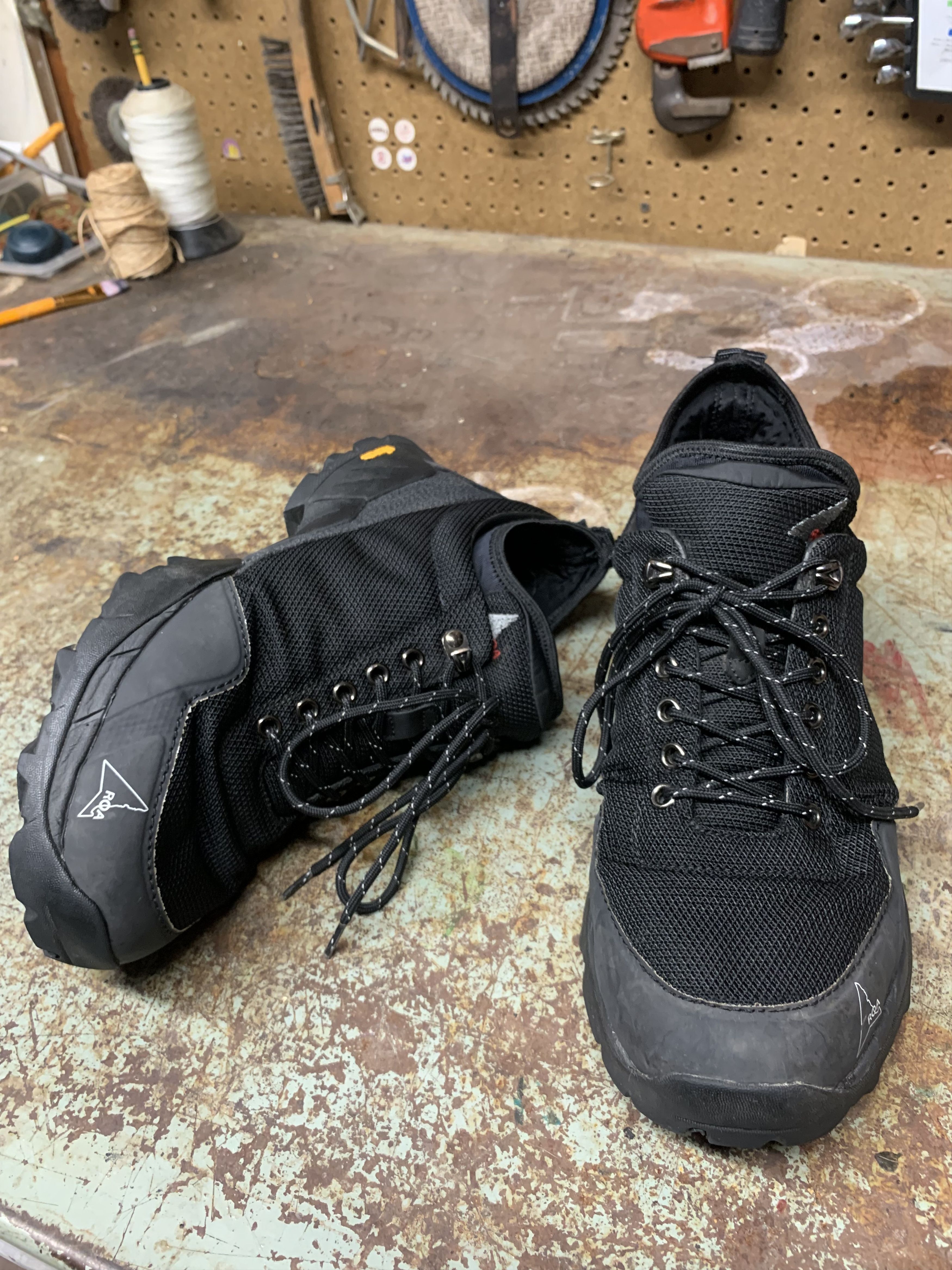 ROA ROA Neal Low Top Hiking Boots | Grailed