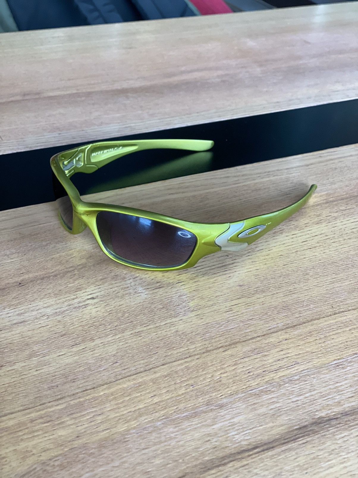 Vintage 🙏🏻Offers 🙏🏻Vintage Oakley Straight Sunglasses 90s | Grailed