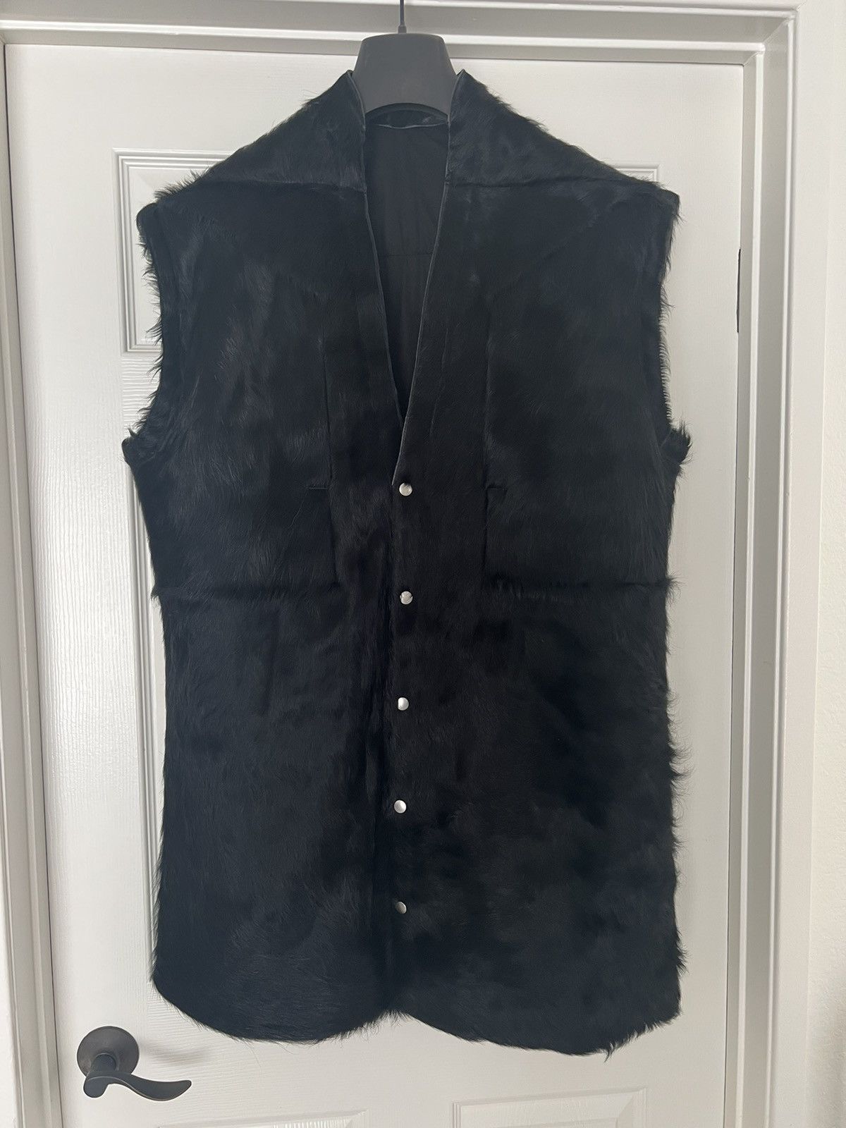 Rick Owens RICK OWENS Black FUR Strobe Jumbo Cut Out Vest - IT48 | Grailed