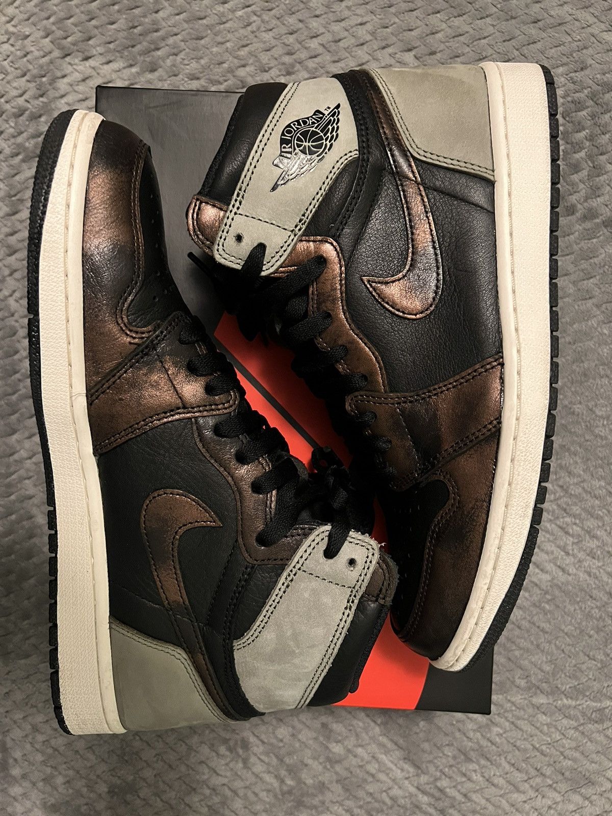 Jordan Brand × Nike Air Jordan 1 Retro High Army Rust Patina | Grailed