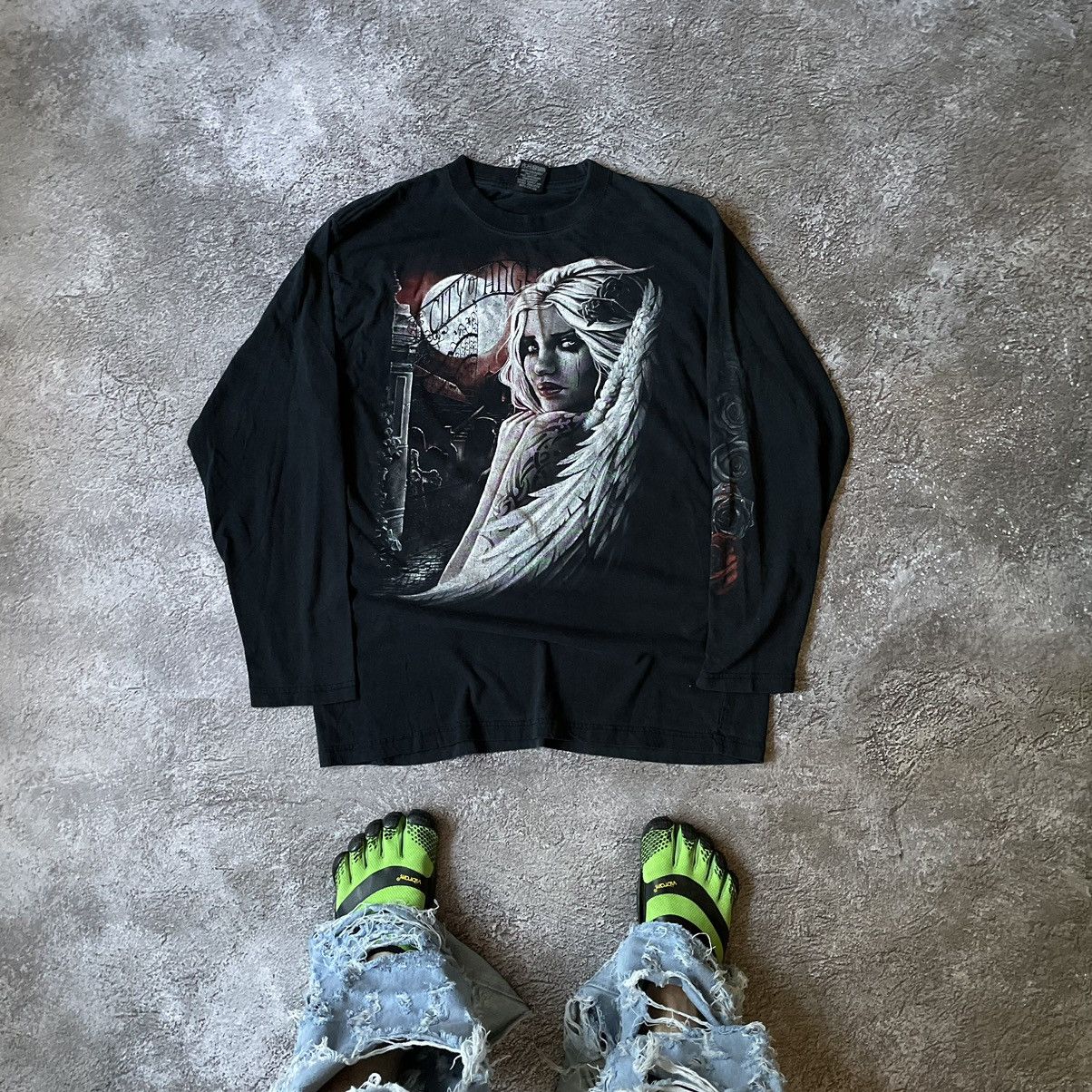 Band Tees × Streetwear × Vintage Vintage Y2K VAMPIRE ABSTRACT CREEPY ...