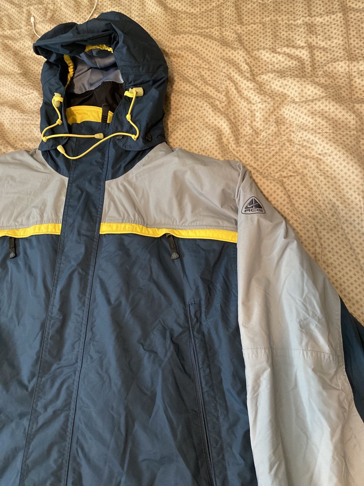 Vintage 2000s Nike Acg Storm fit Cinch Snow Coat | Grailed