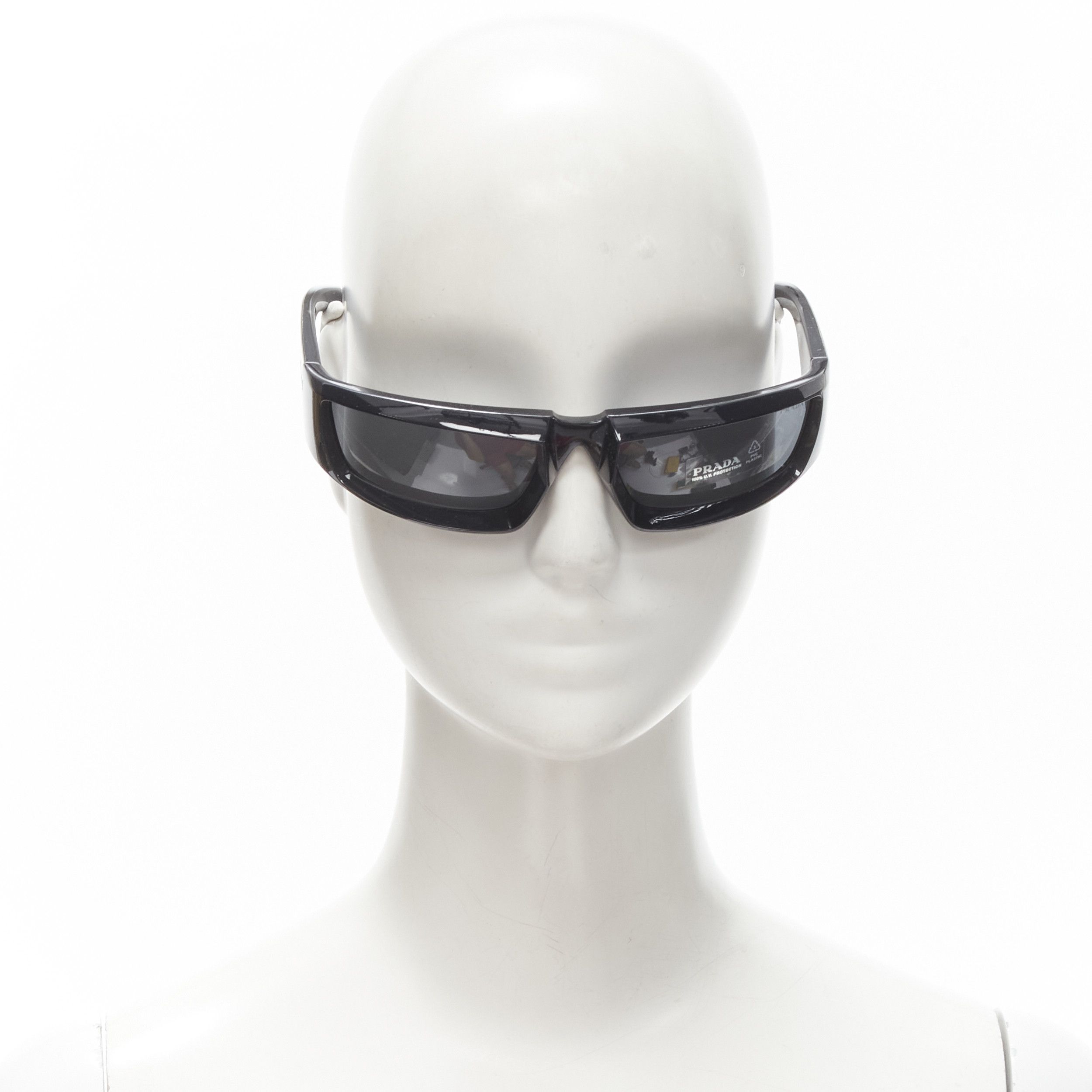 Prada new PRADA 2022 Runway SPR25Y black 3D frame rectangular wrap ...