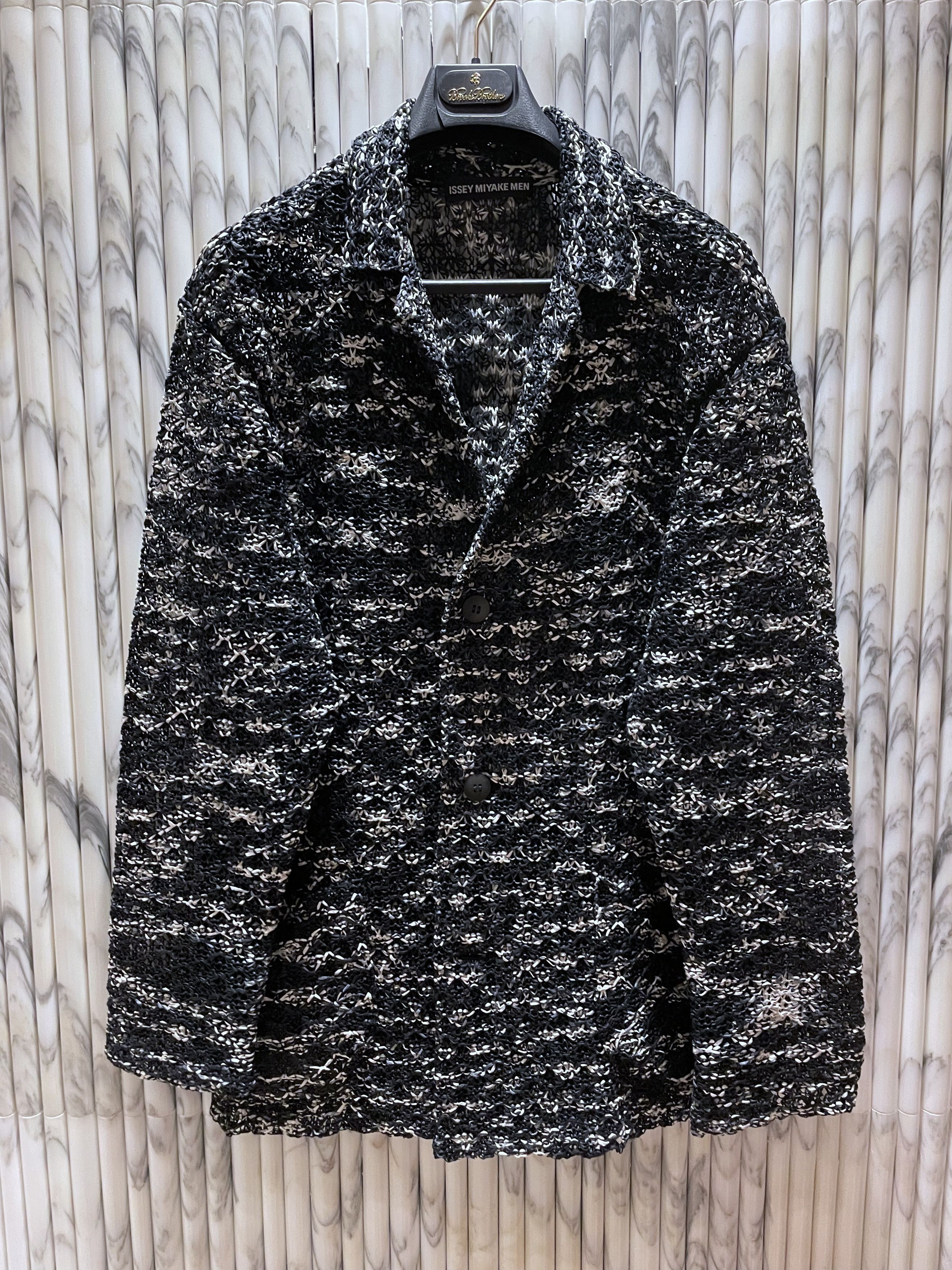 Issey Miyake GRAIL JAPANESE WASHI PAPER WOVEN JACKET NAVY & IVORY | Grailed