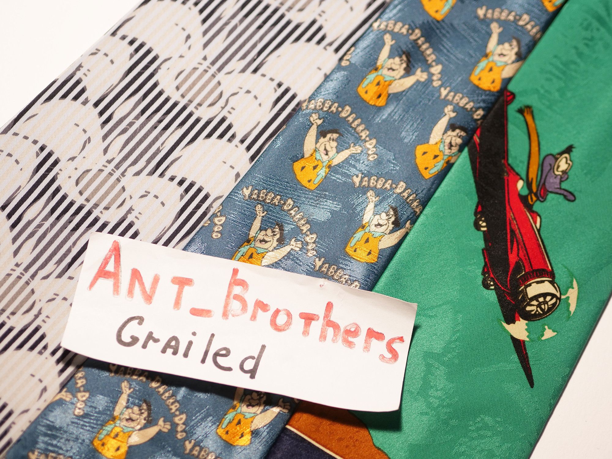 Vintage The Flintstones, Looney Tunes, Warner Bros. vintage 3 ties ...