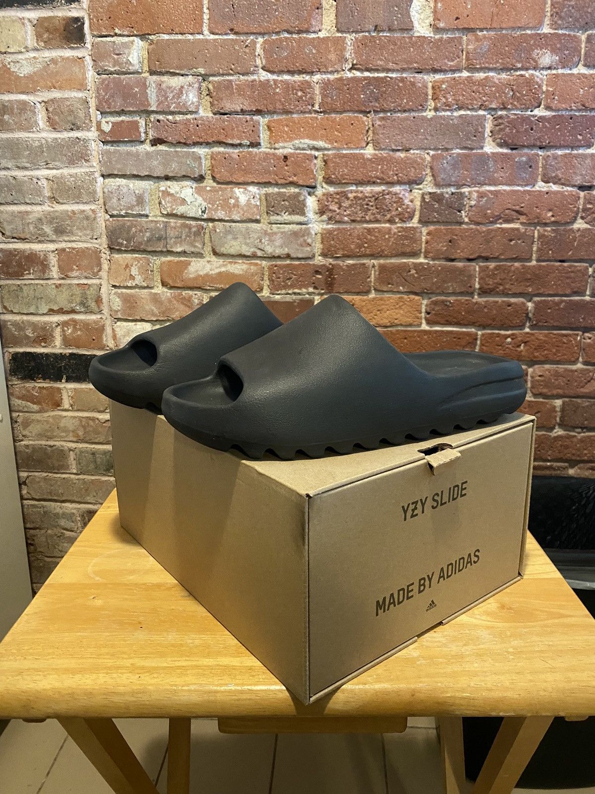 Adidas × Kanye West YEEZY SLIDE “ONYX” | Grailed
