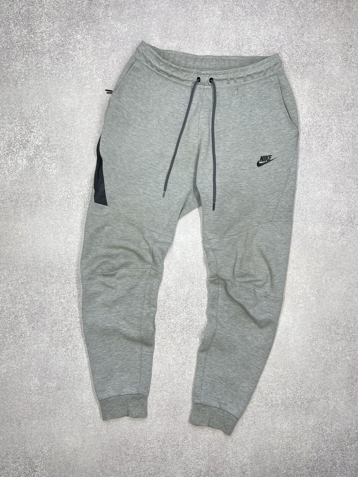 Nike × Nike ACG × Streetwear Mens Nike Tech Fleece Grey Sweatpants ...